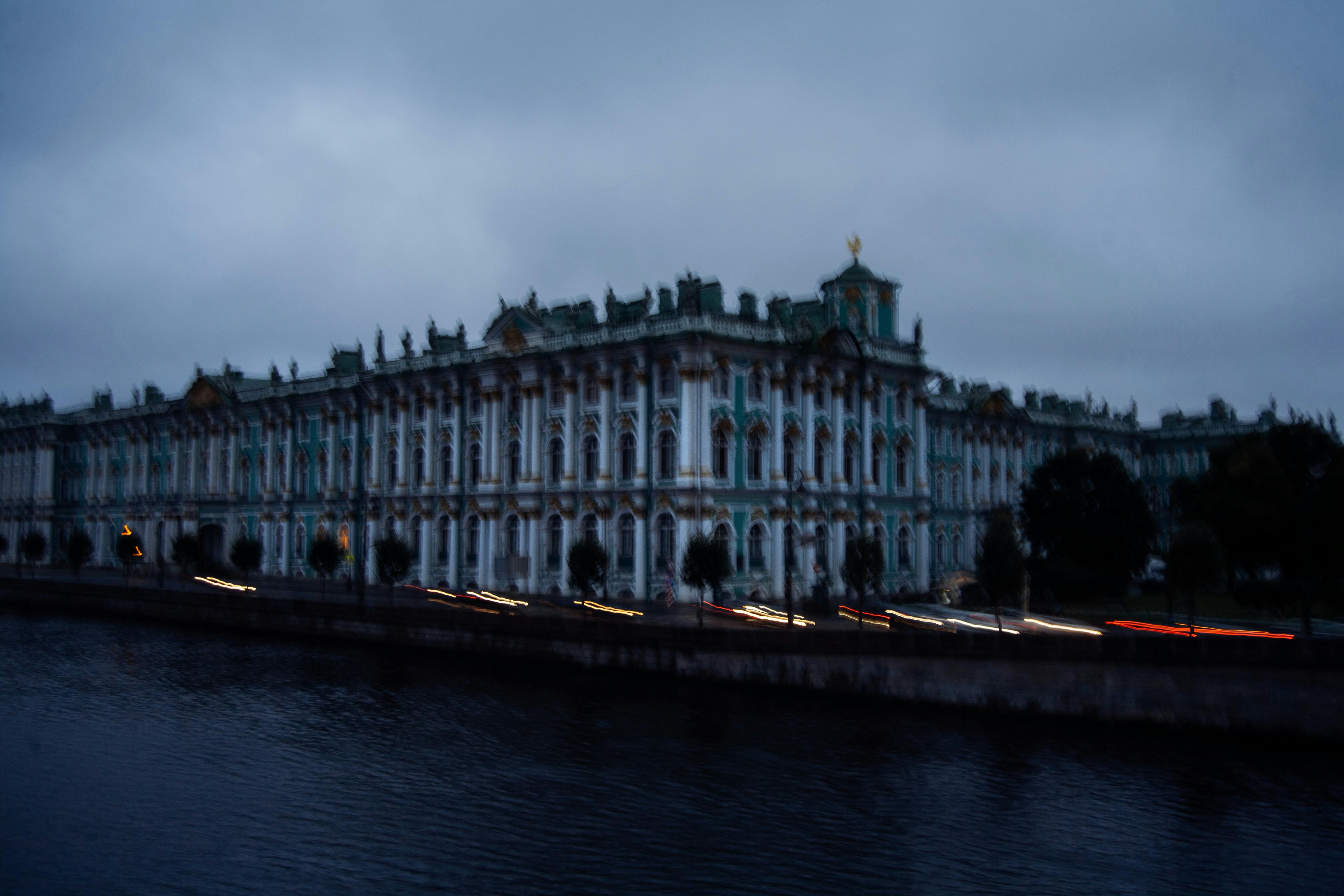 Residential Buildings Under Cloudy Sky · Free Stock Photo