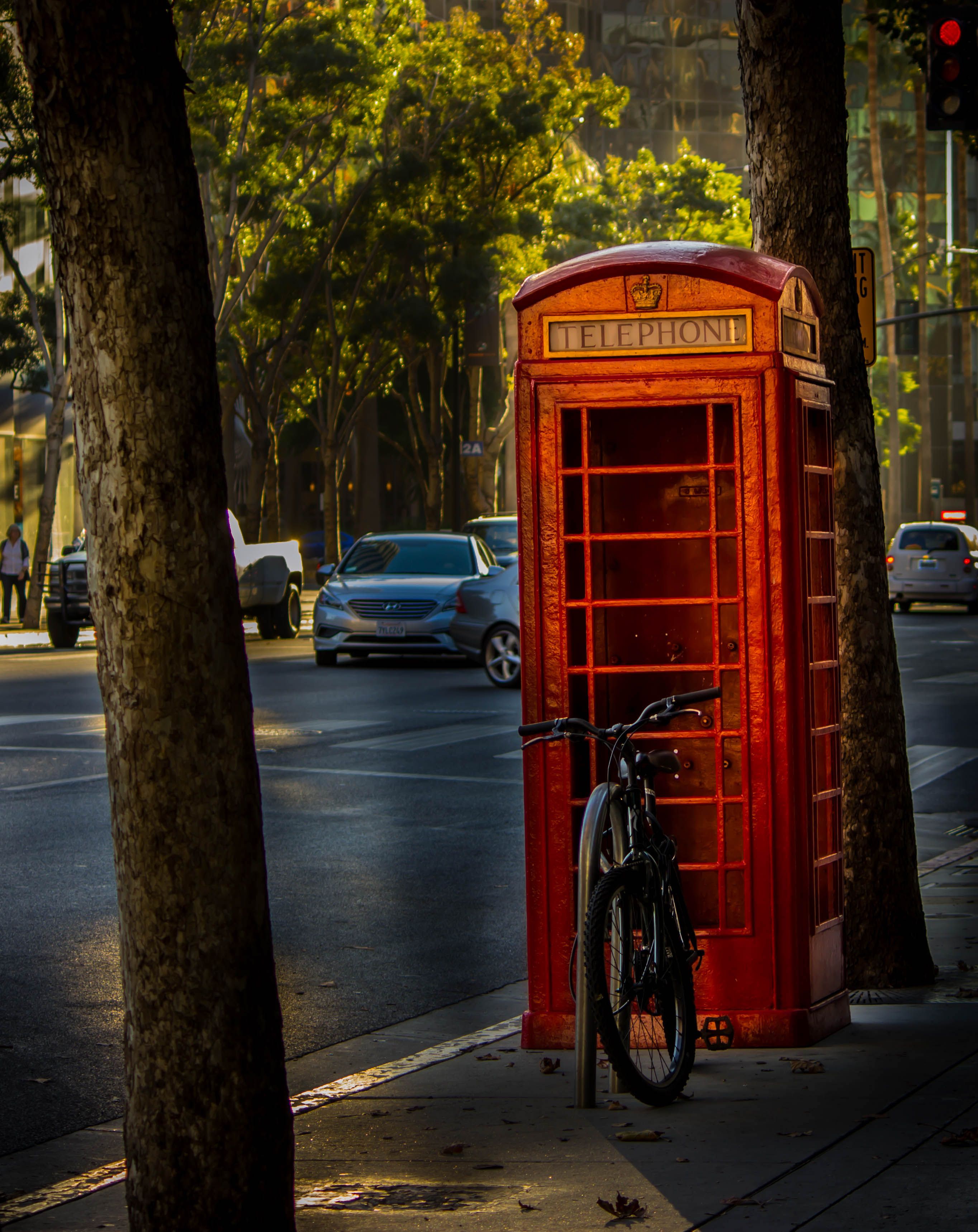 Red Telephone Booth · Free Stock Photo