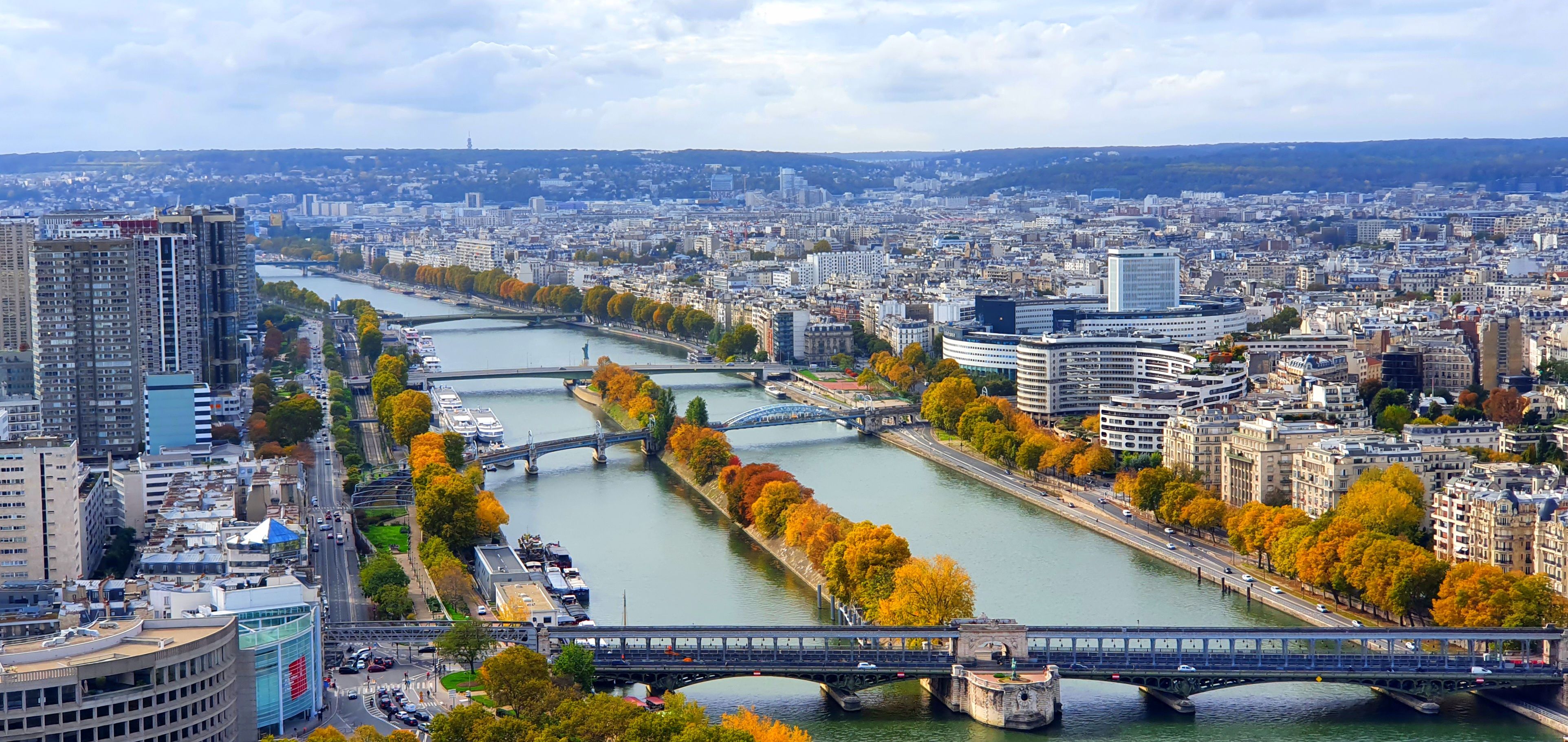 An Aerial Shot of a City · Free Stock Photo