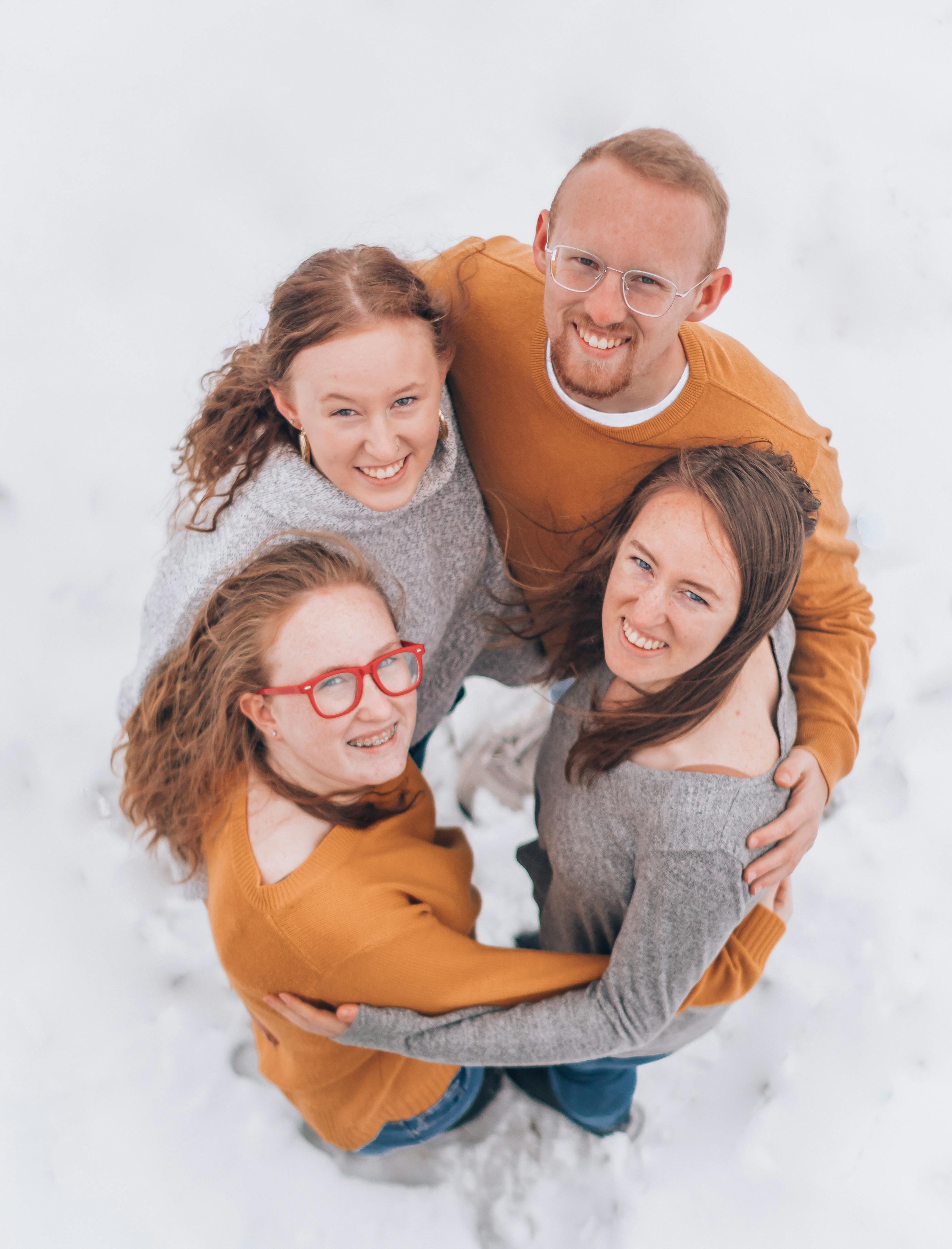 Friends Vertical Photos, Download The BEST Free Friends Vertical Stock ...