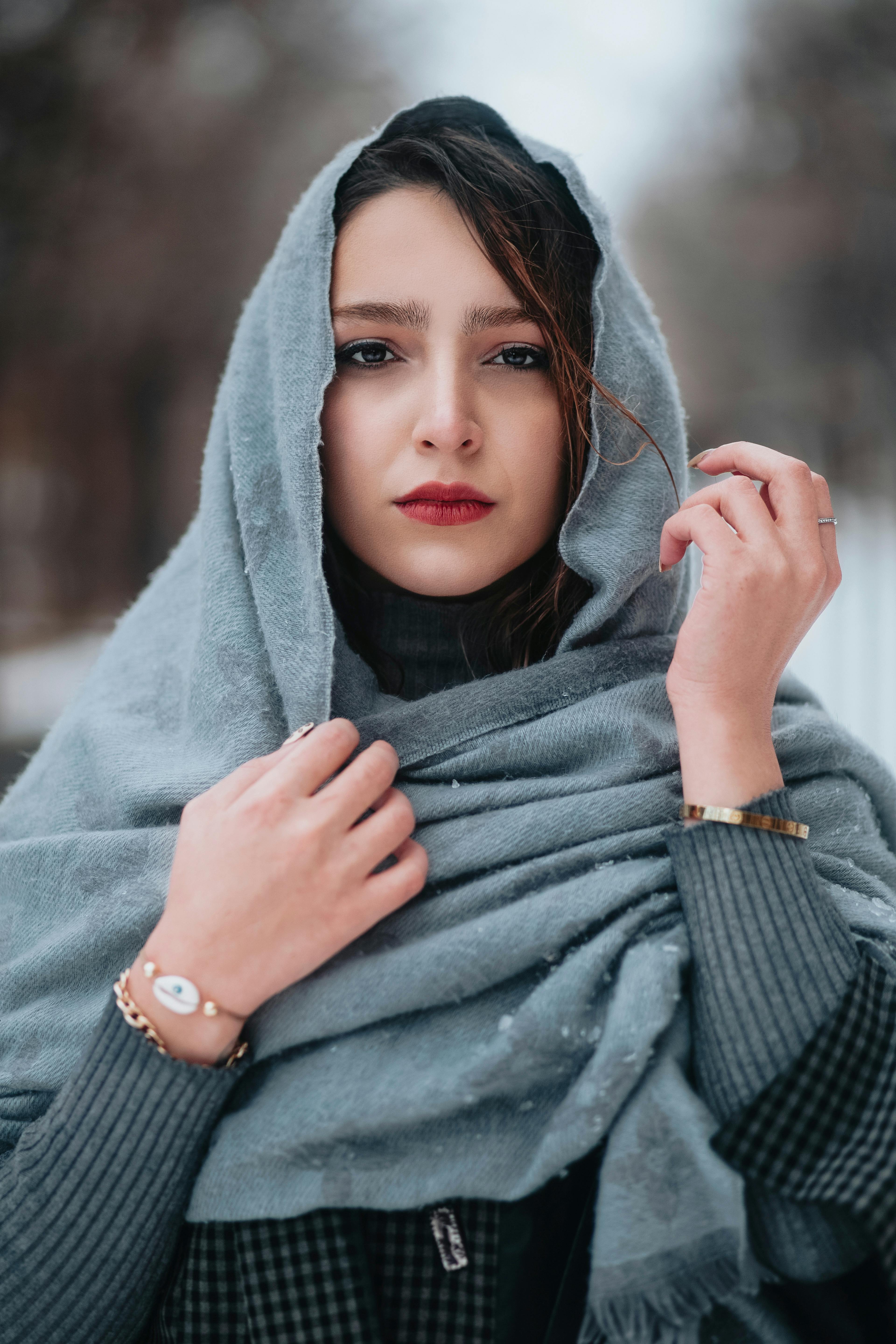 A Pretty Woman Wearing a Headscarf · Free Stock Photo