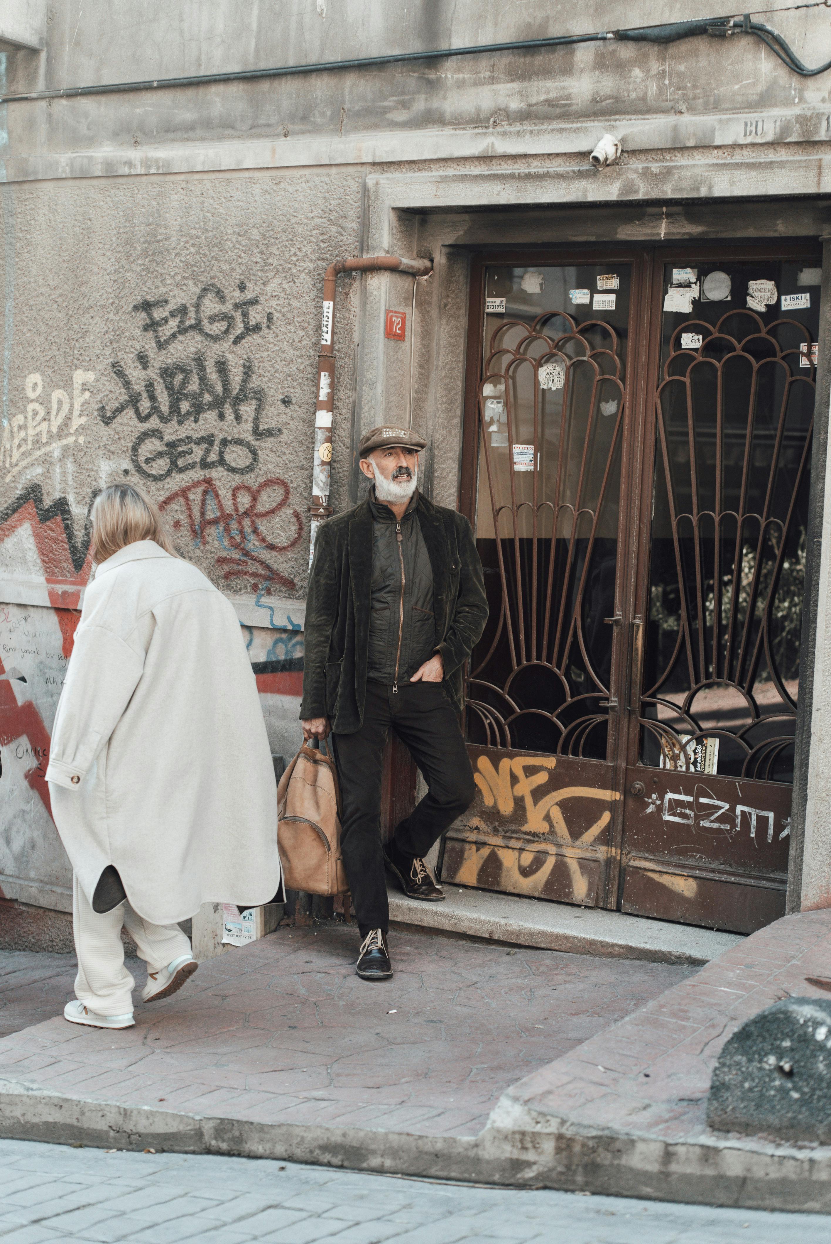 Old Man Walk With Bag Photos, Download The BEST Free Old Man Walk With ...