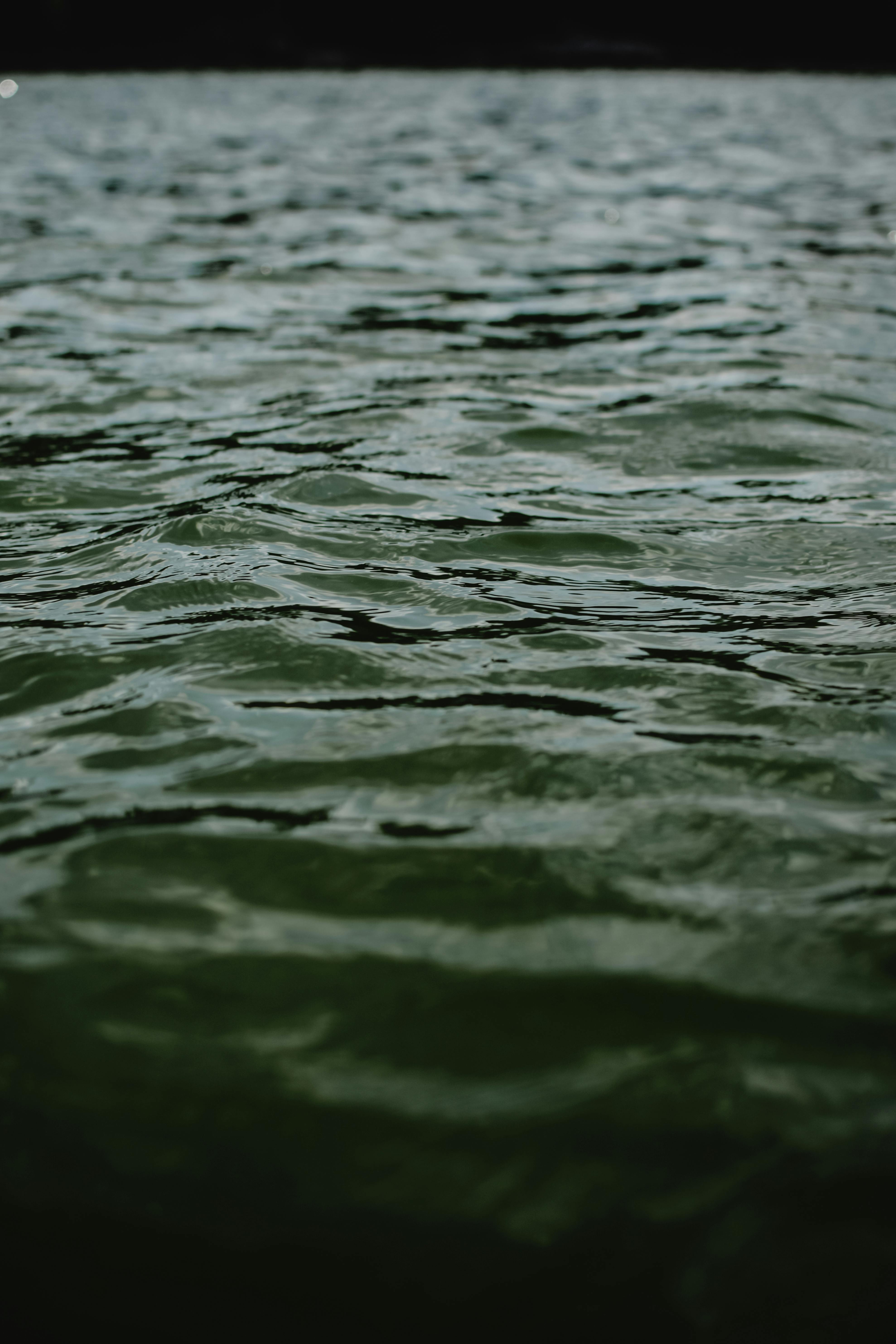 Close-Up Photo of Water · Free Stock Photo