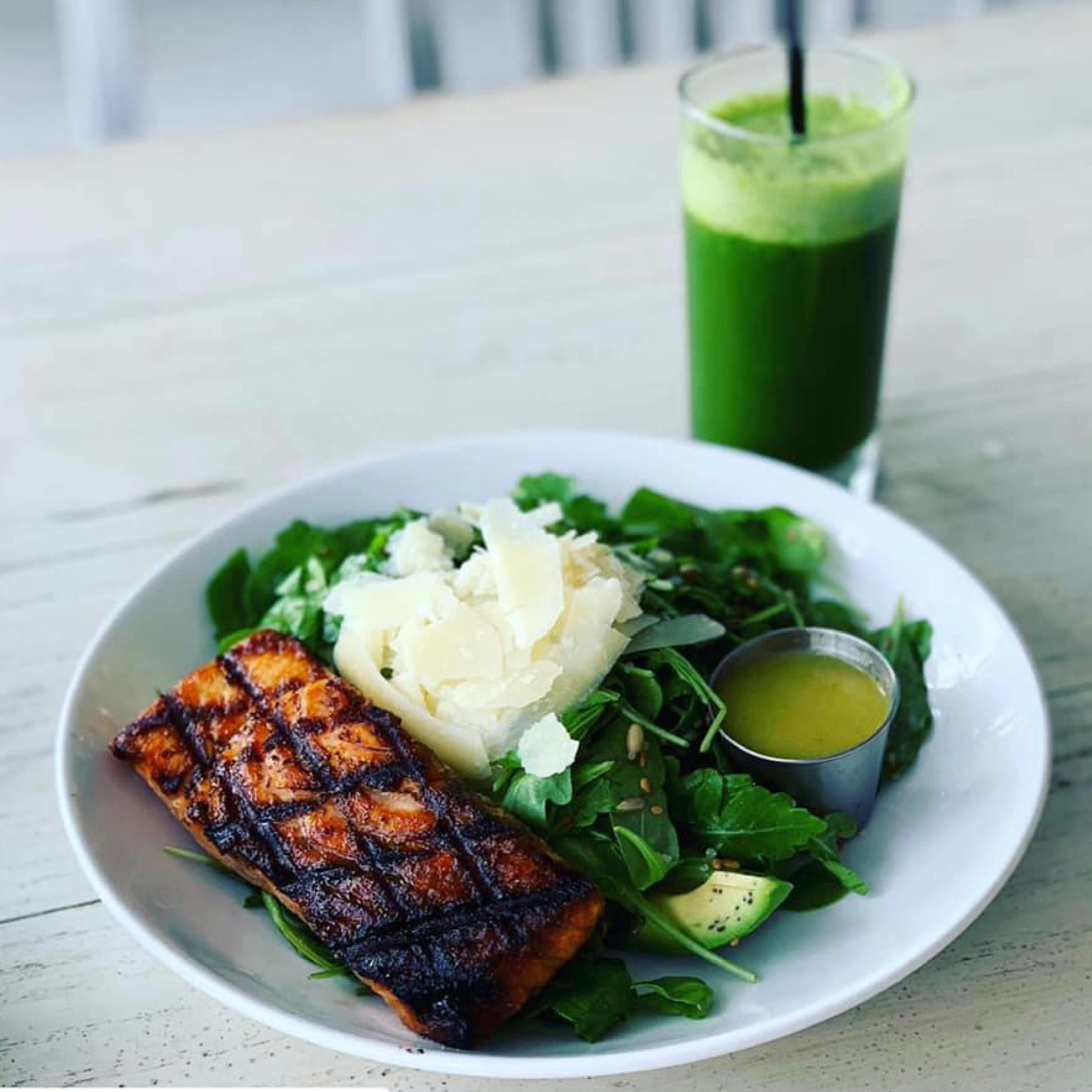 Side Dressing Photos, Download The BEST Free Side Dressing Stock Photos ...