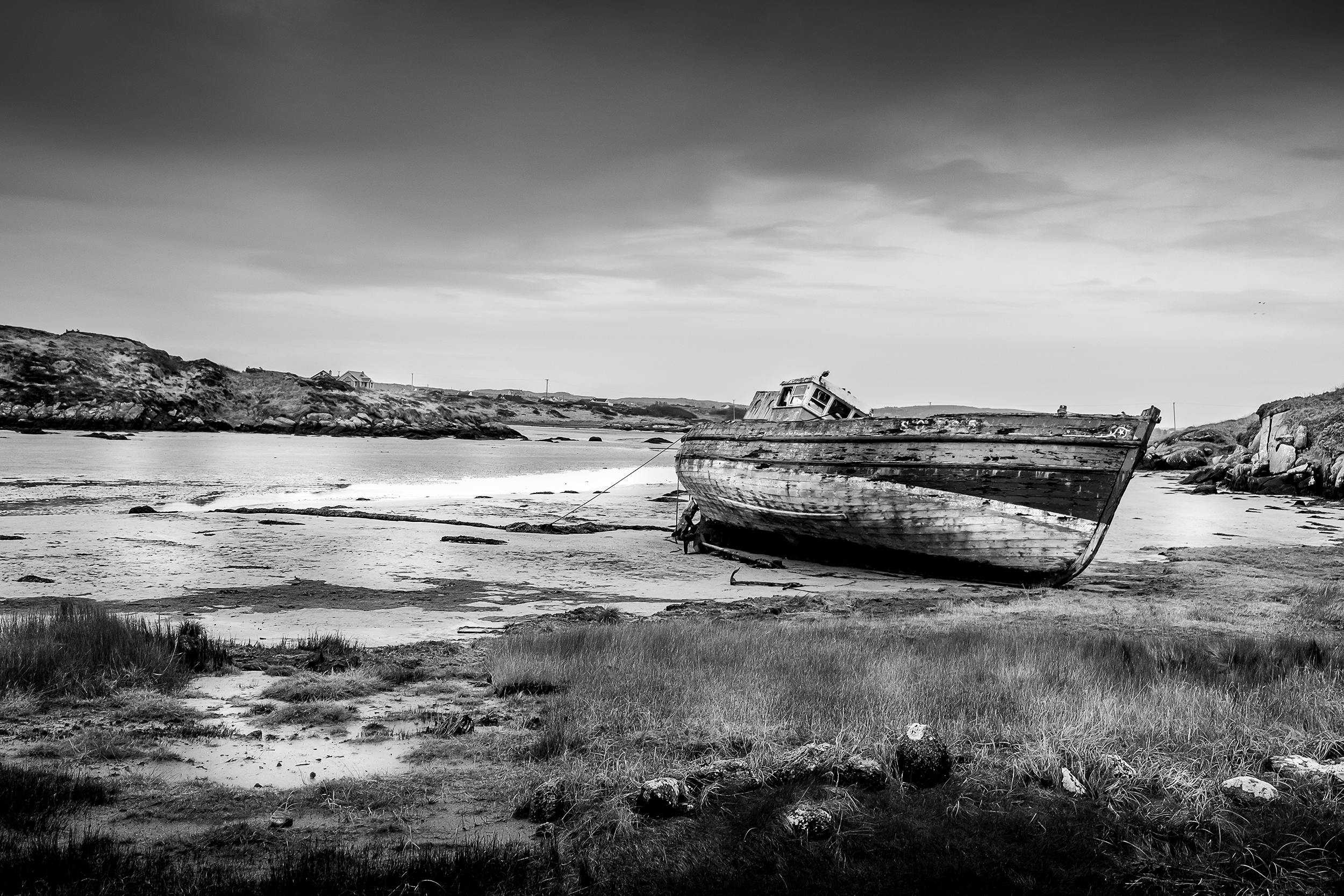 Ship Beaching Photos, Download The BEST Free Ship Beaching Stock Photos ...