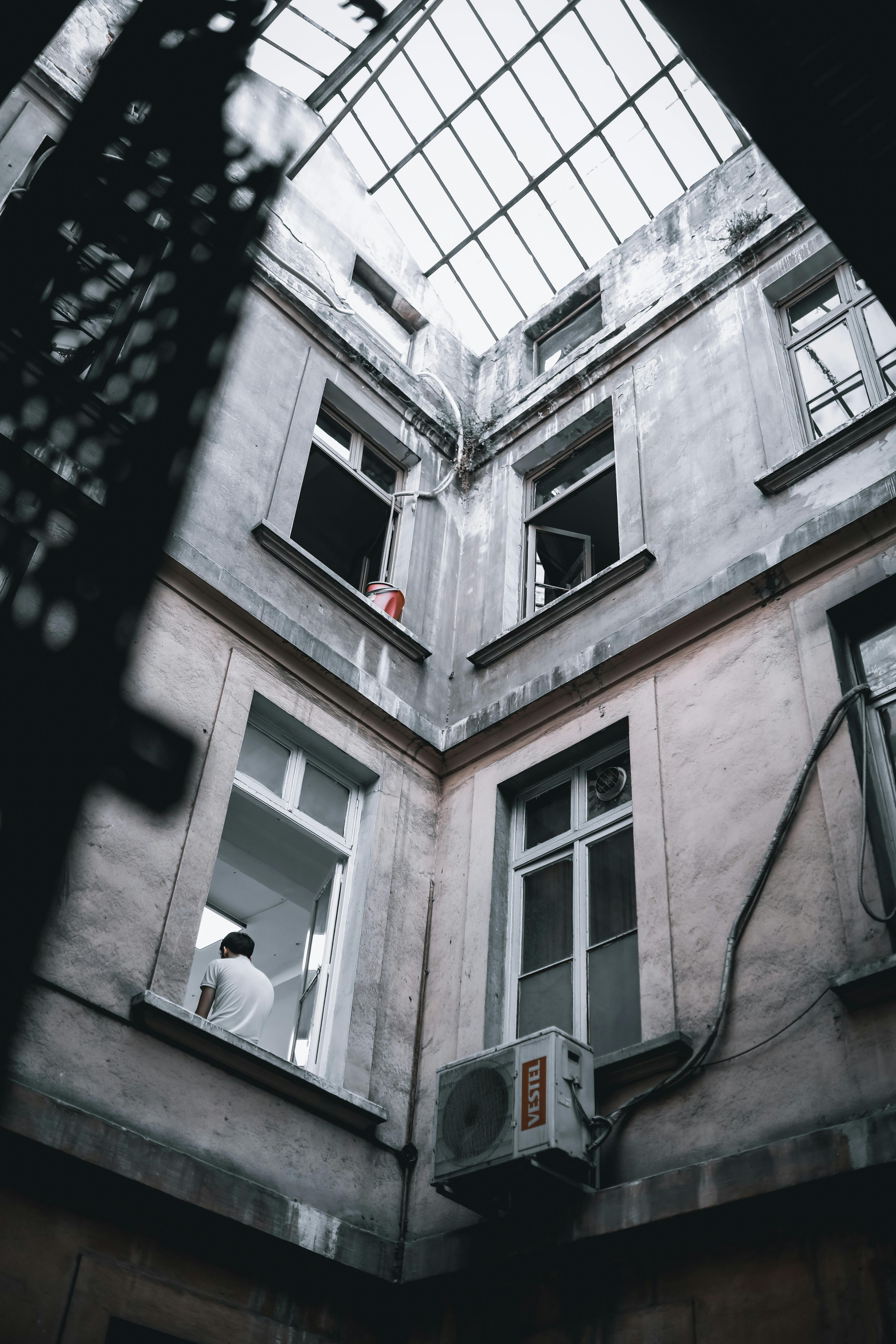 Atrium House Photos, Download The BEST Free Atrium House Stock Photos ...