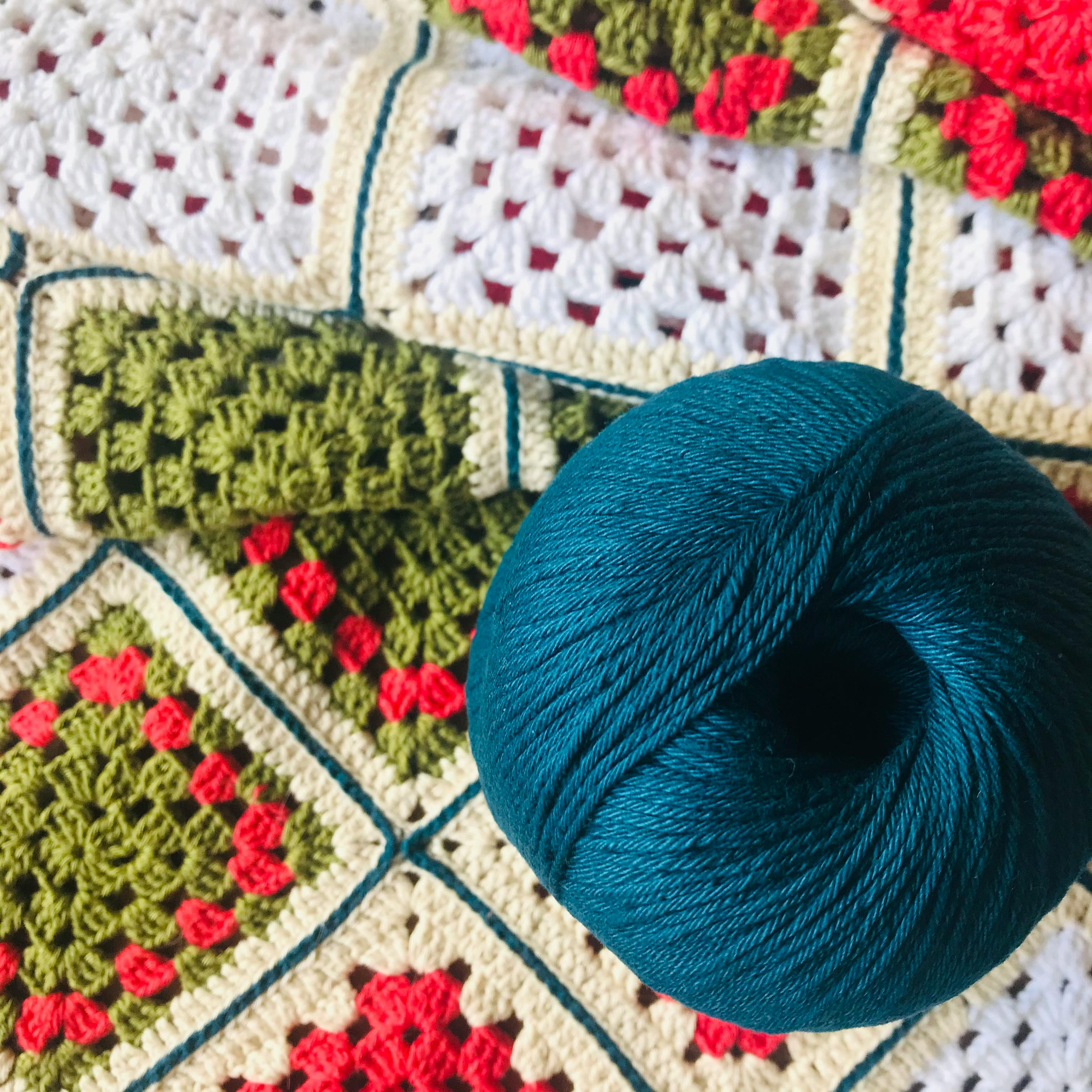 White Yarn · Free Stock Photo