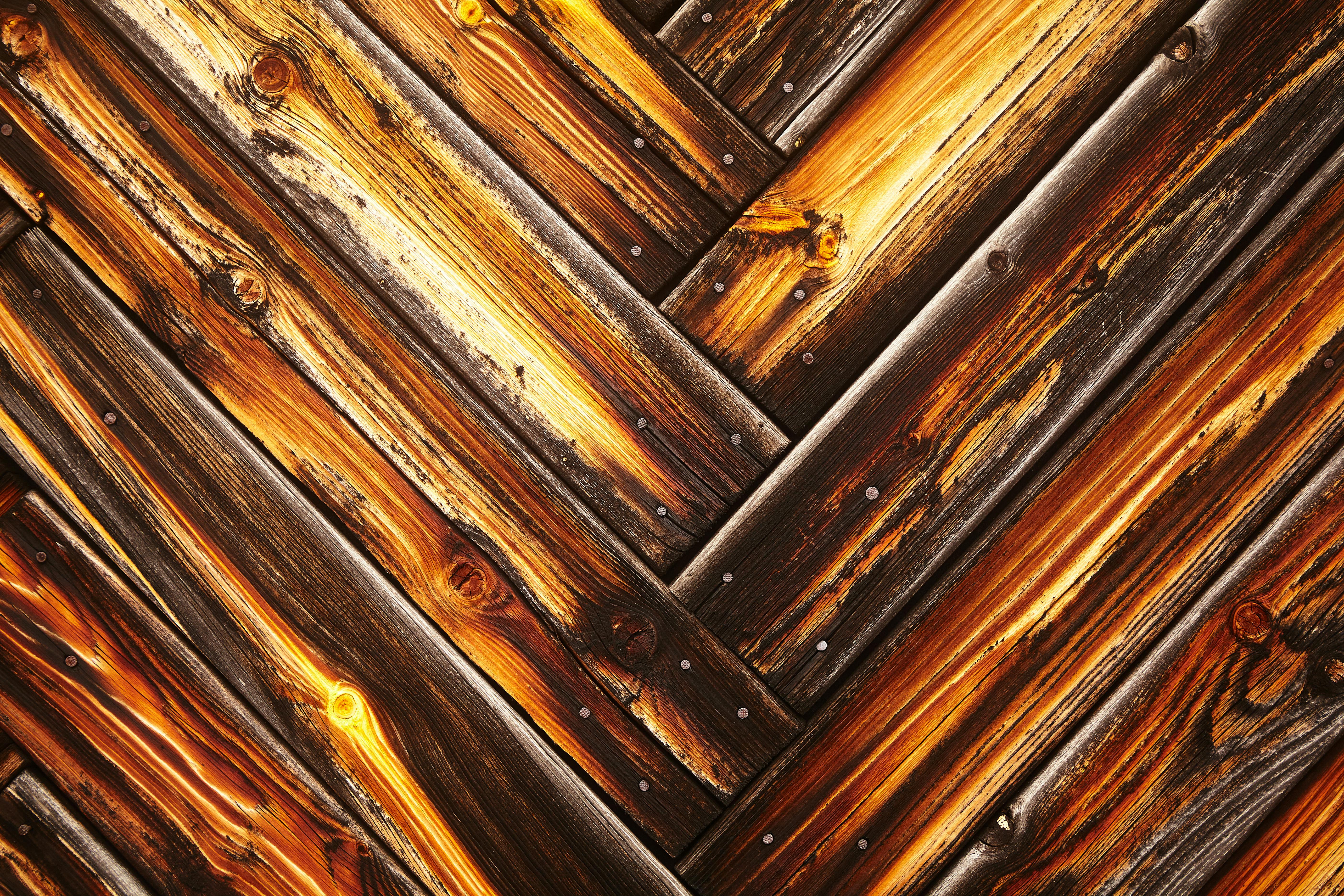 Close-Up Shot of a Wooden Surface · Free Stock Photo