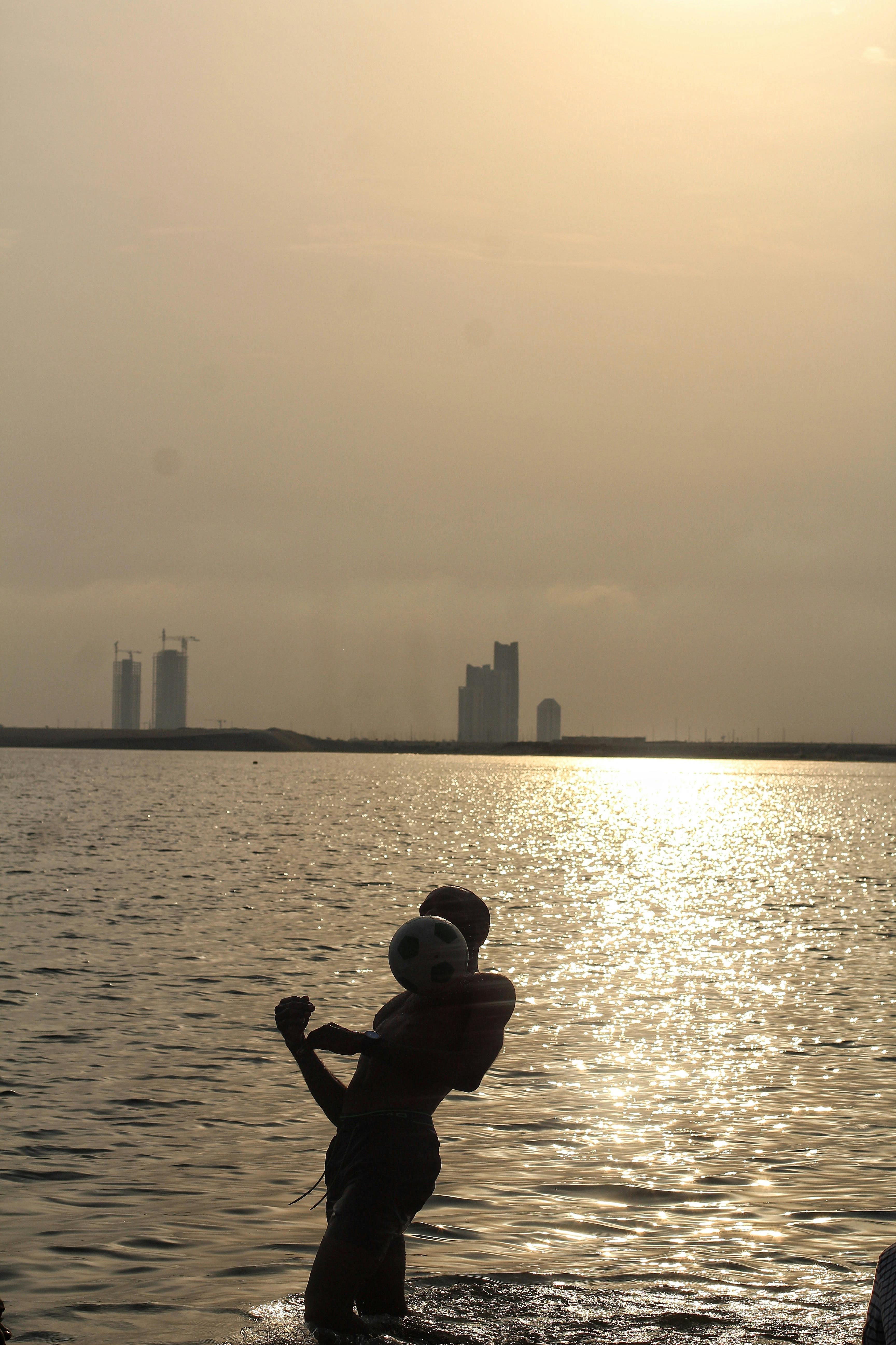 Adebowale Ogunba - 사진