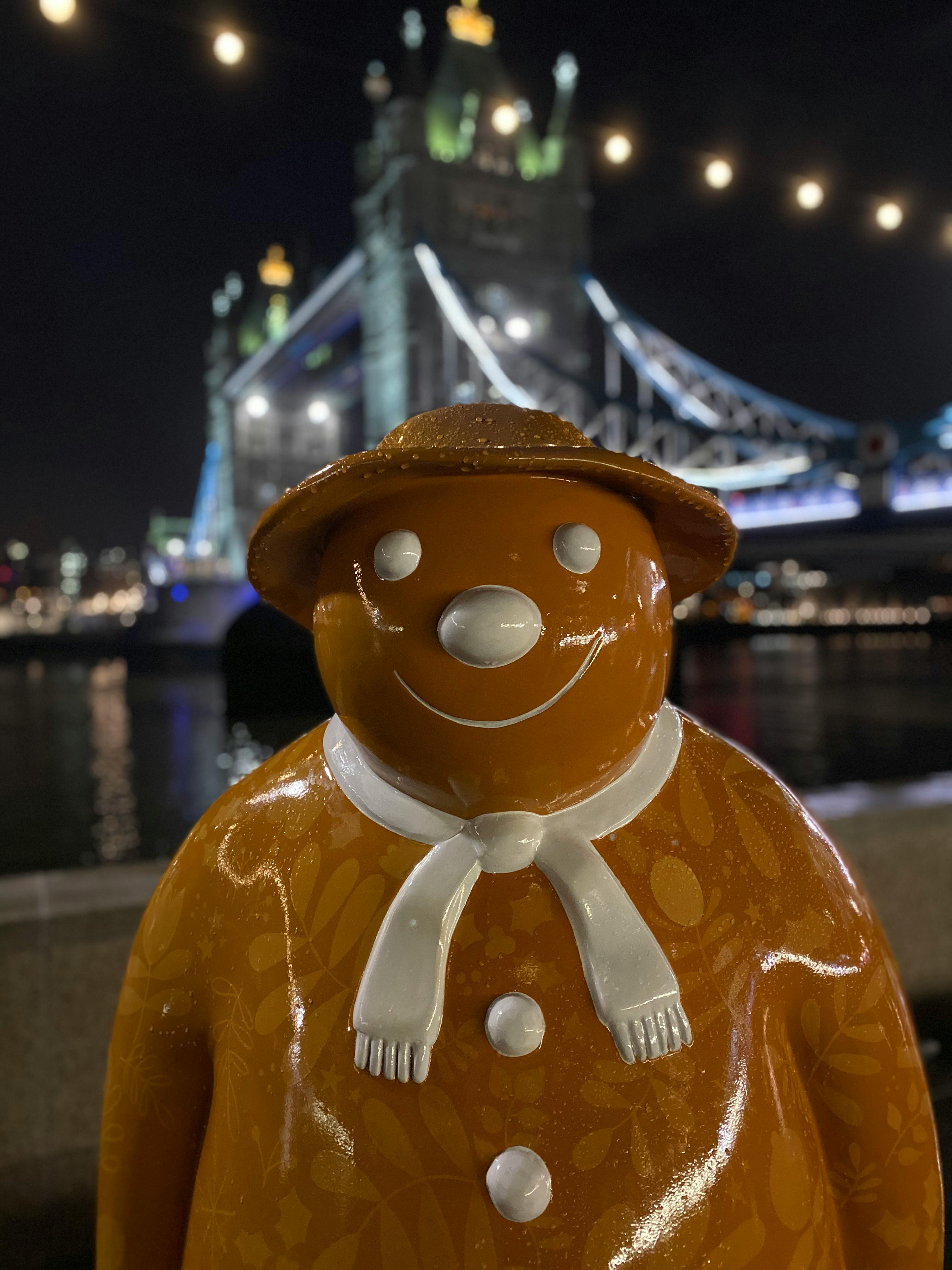 London 19 Photos & Videos Collected by Oli