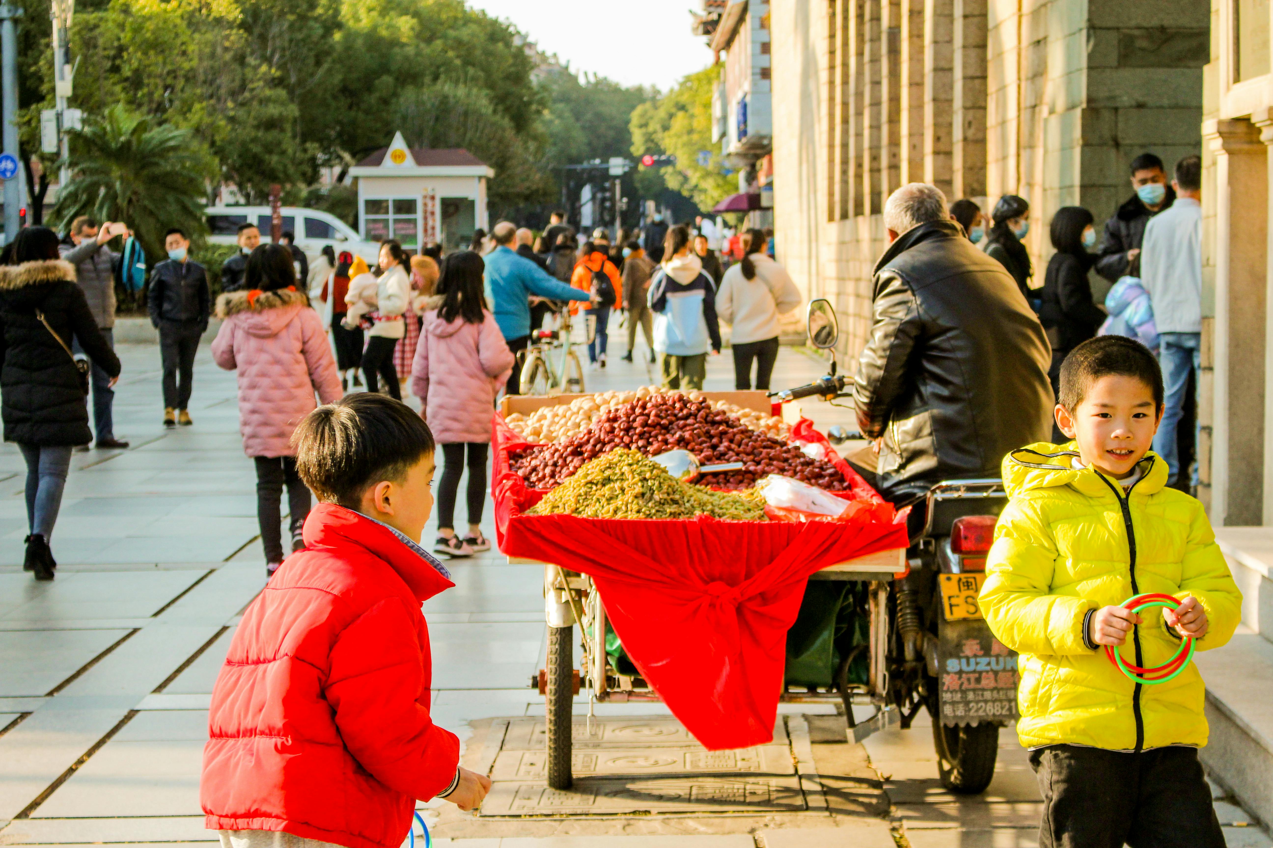 Kids Playing on the Street · Free Stock Photo