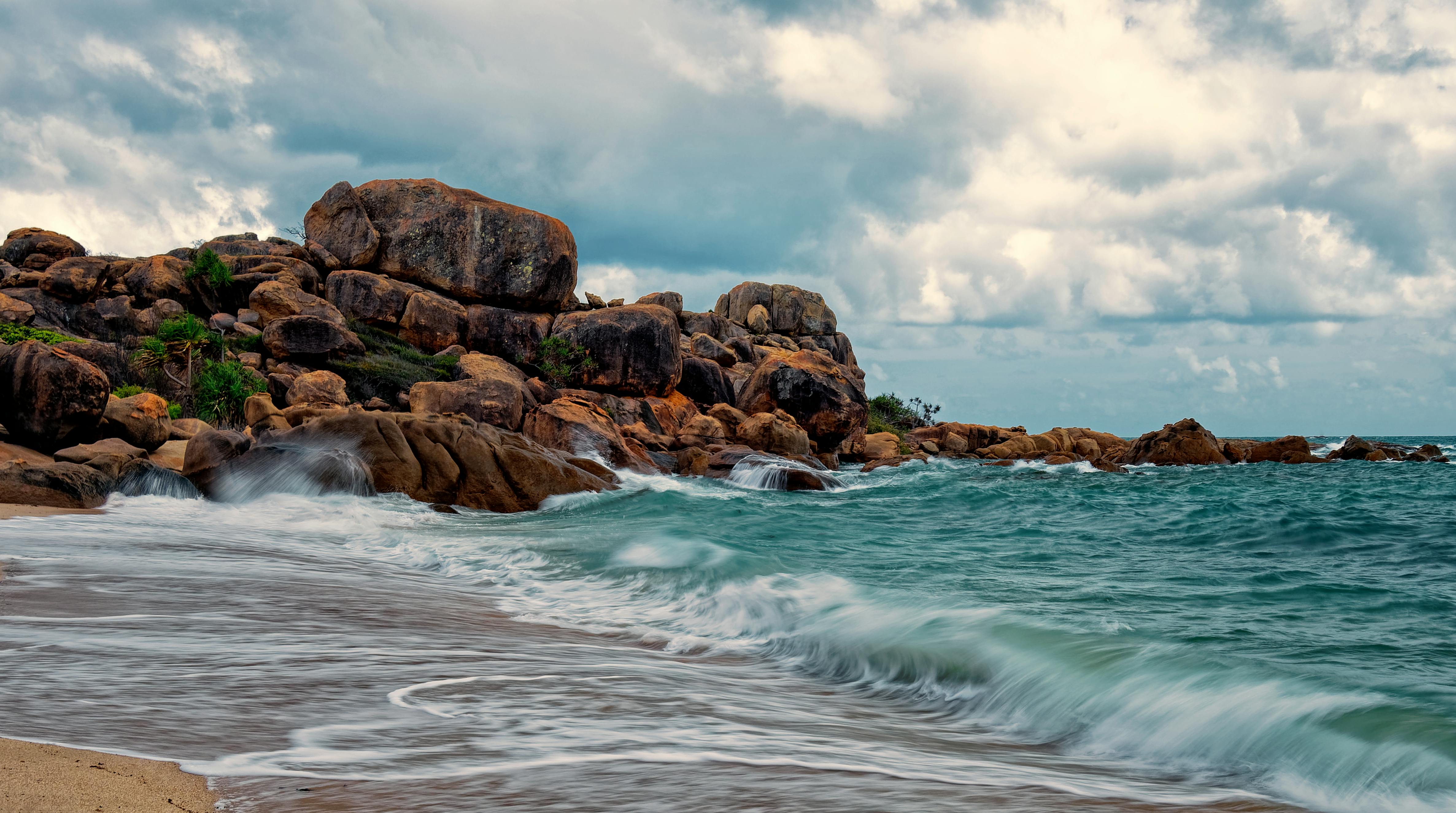 Seashore · Free Stock Photo