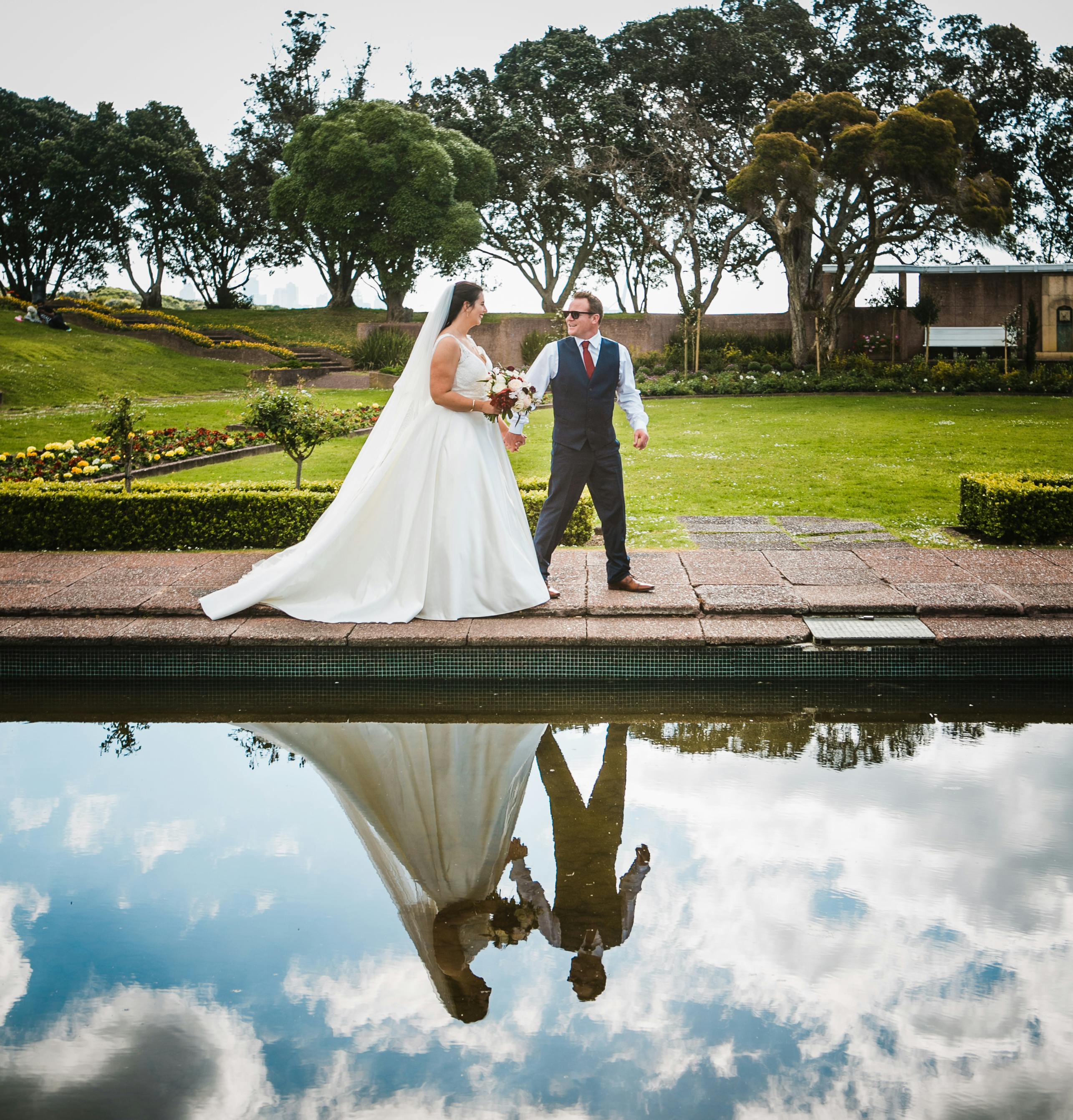 Pool Wedding Photos, Download The BEST Free Pool Wedding Stock Photos ...