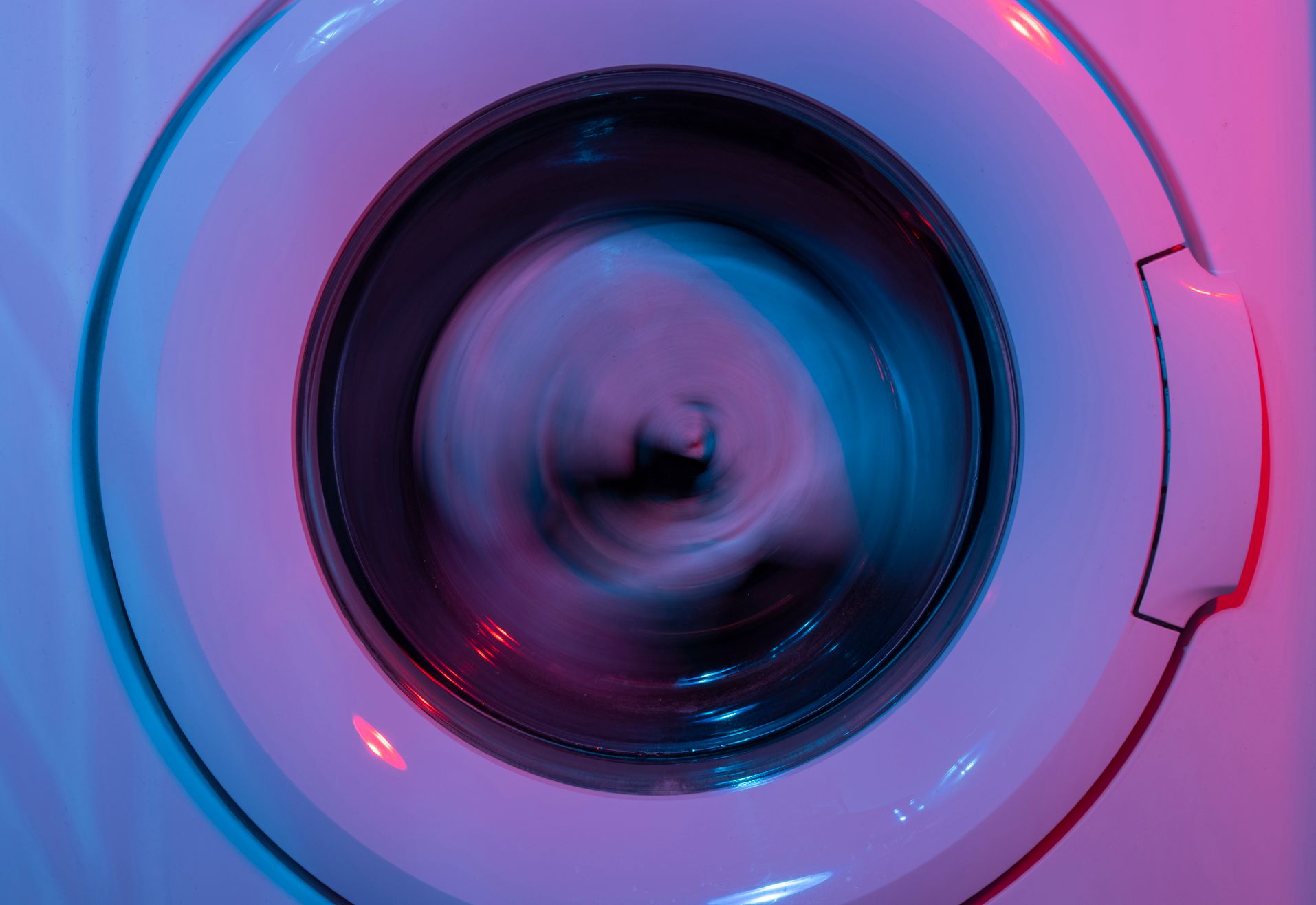 How Fast Do Washing Machines Spin and Why It Matters