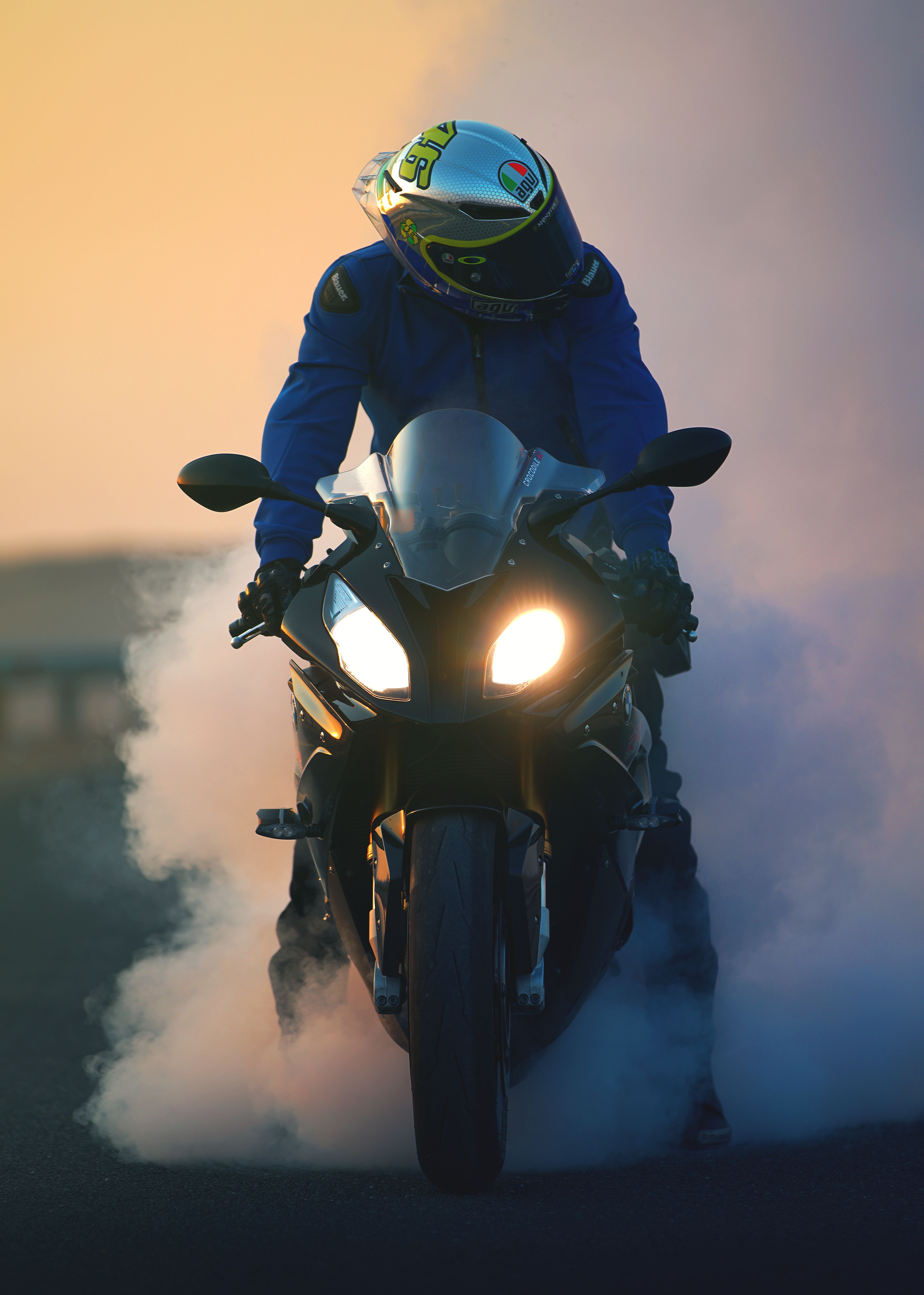 Bike Burnout Photos, Download The BEST Free Bike Burnout Stock Photos ...