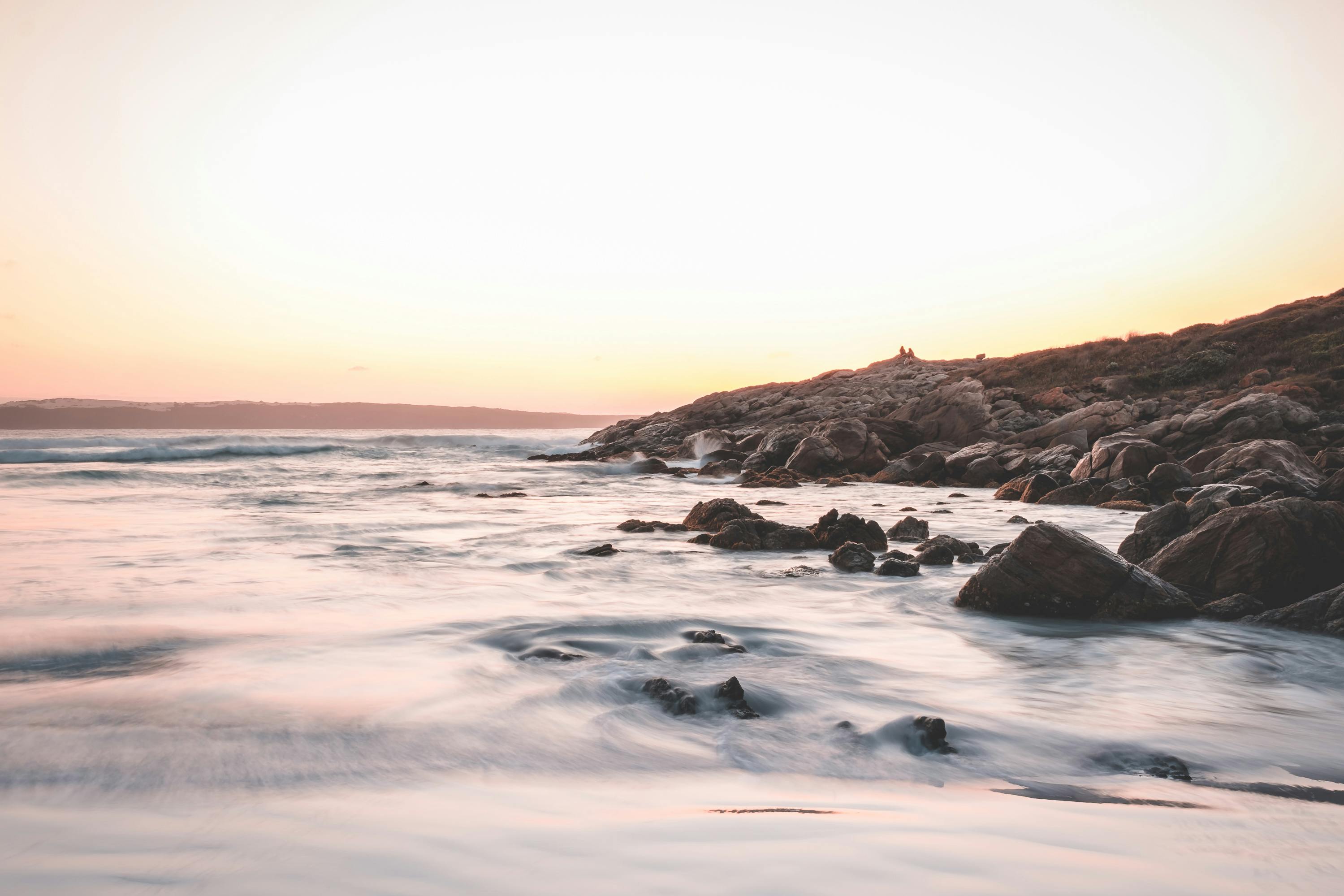 Ocean Waves Scenery · Free Stock Photo