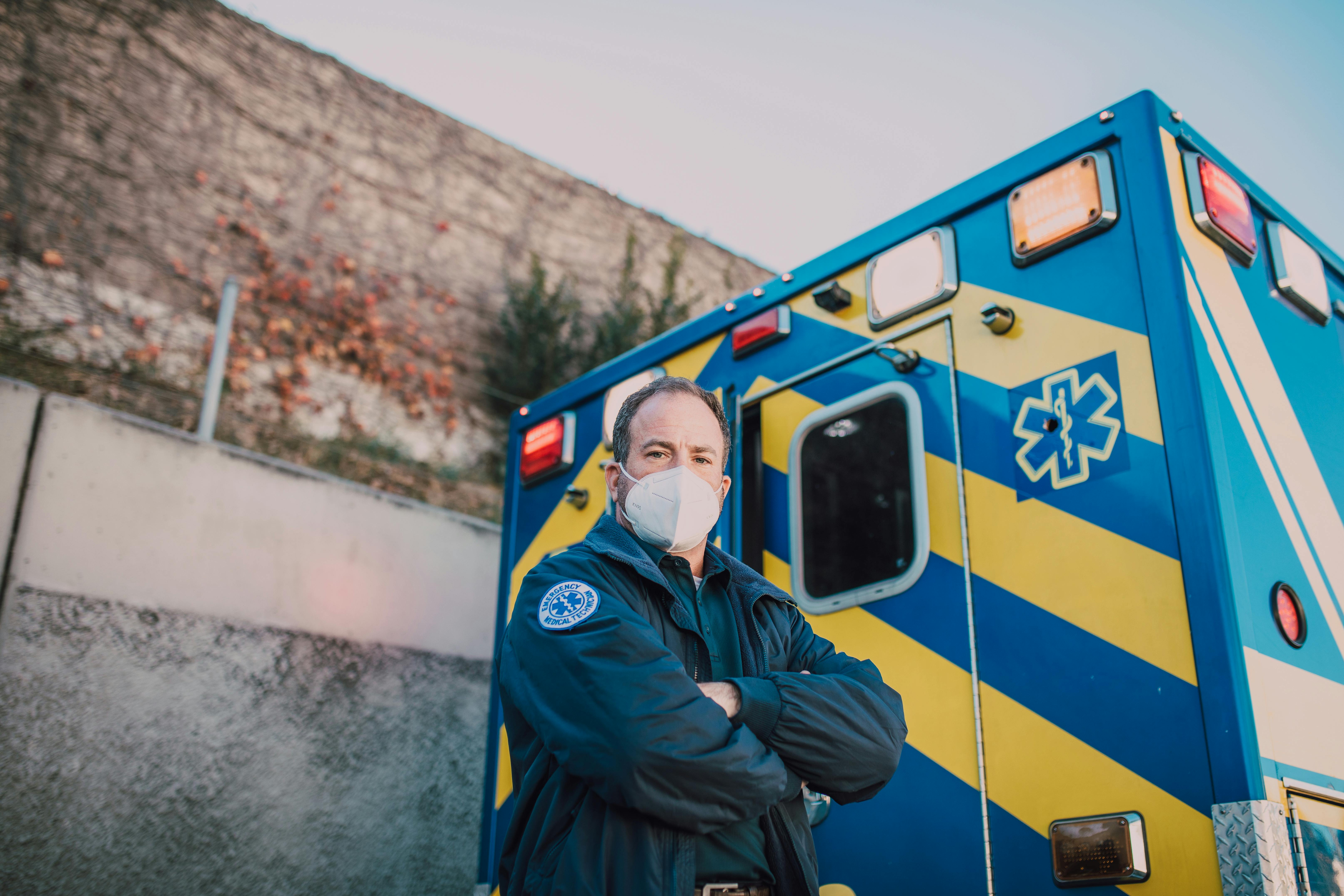 Paramedic Wearing Blue Jacket · Free Stock Photo