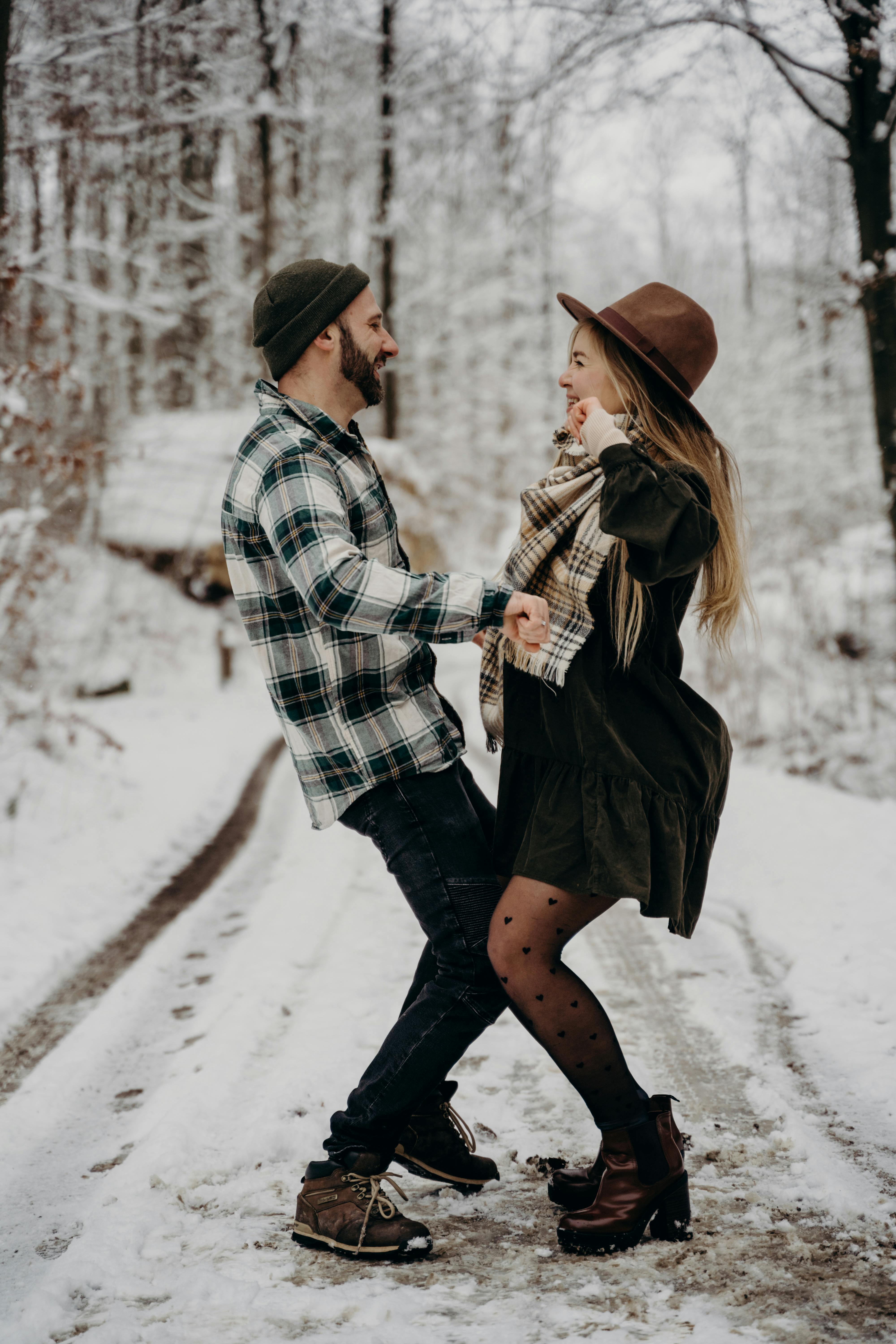 Couple Dancing In Snow Photos, Download The BEST Free Couple Dancing In ...