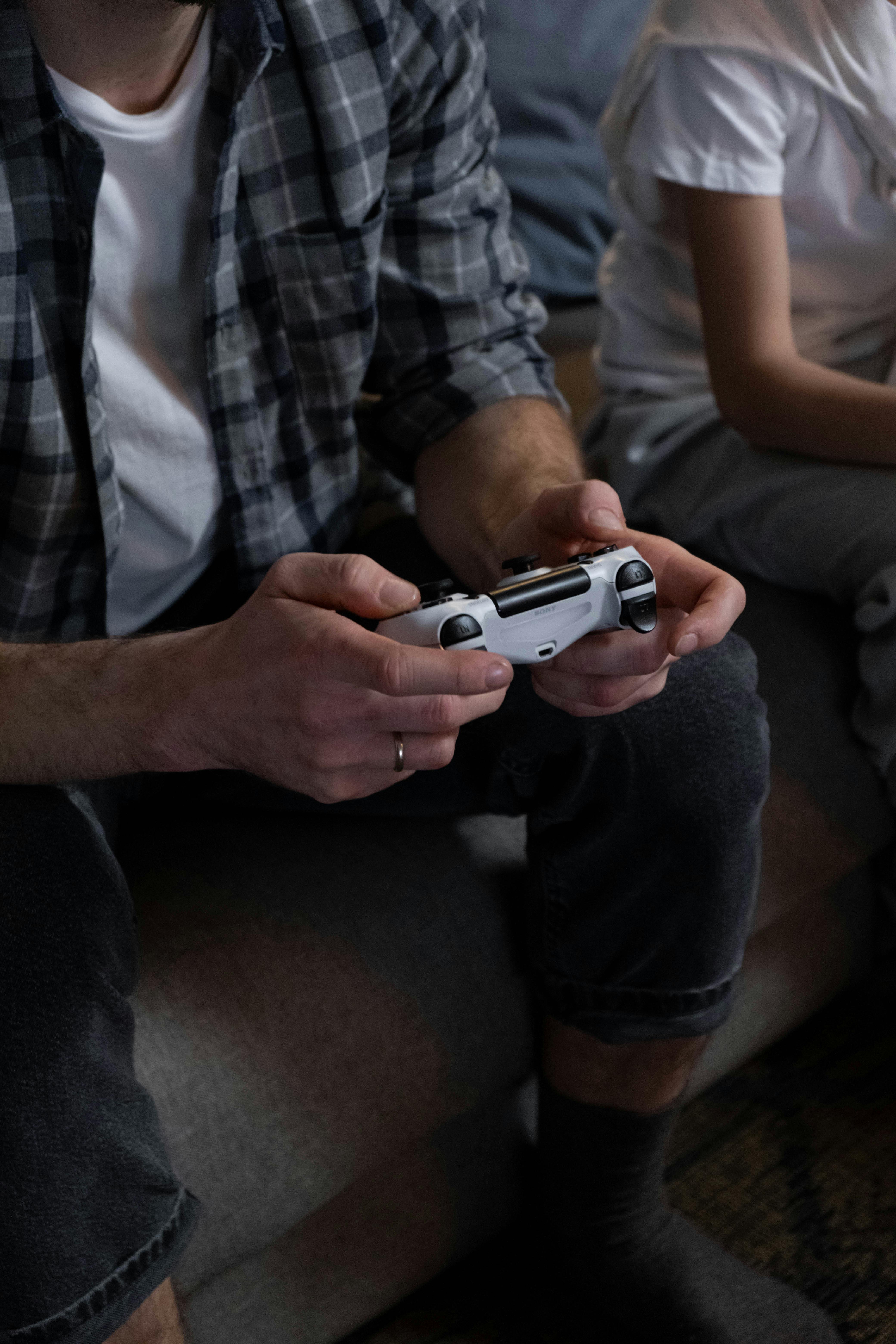 People Playing Playstation 5 Photos, Download The BEST Free People ...