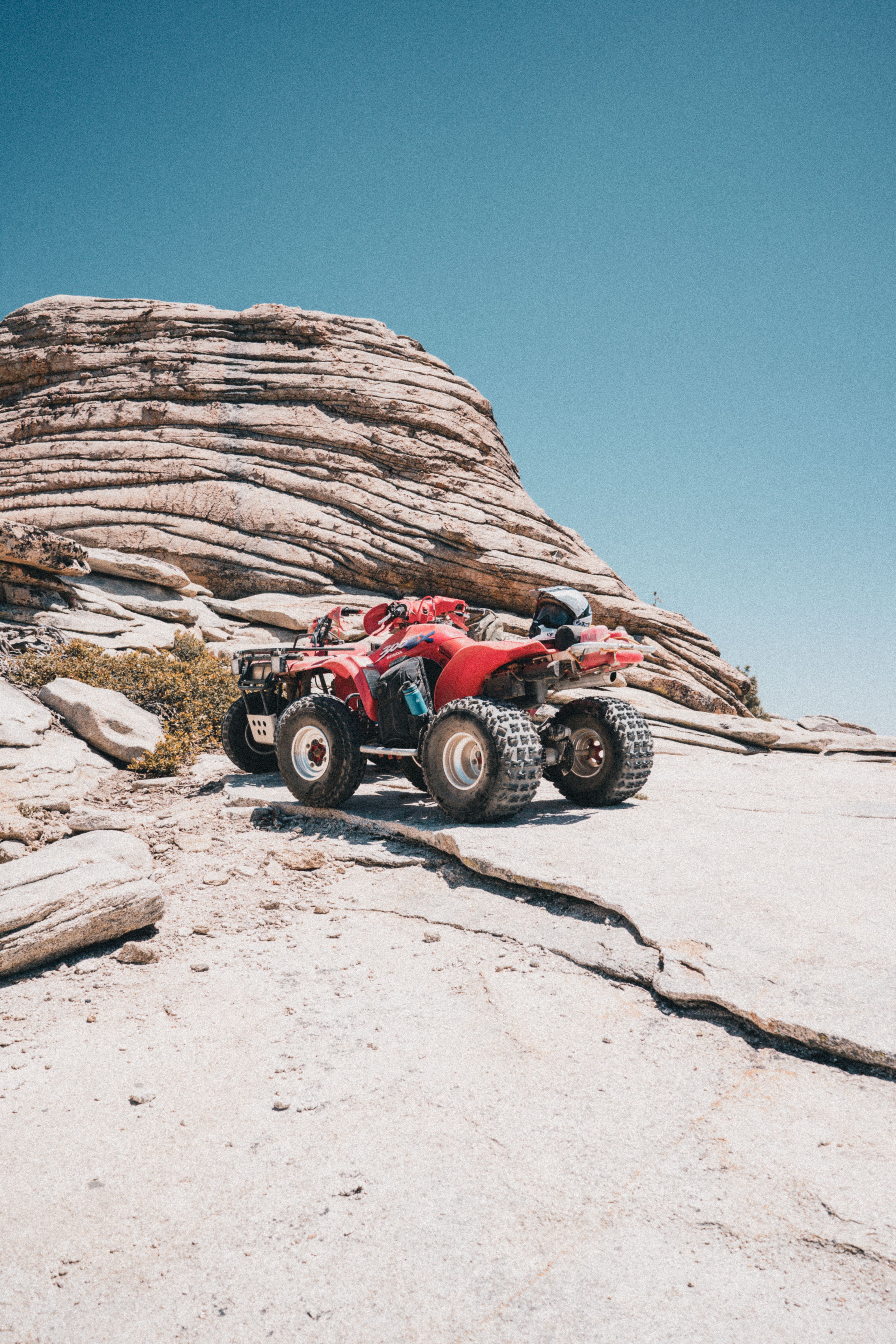 Quads in Desert · Free Stock Photo