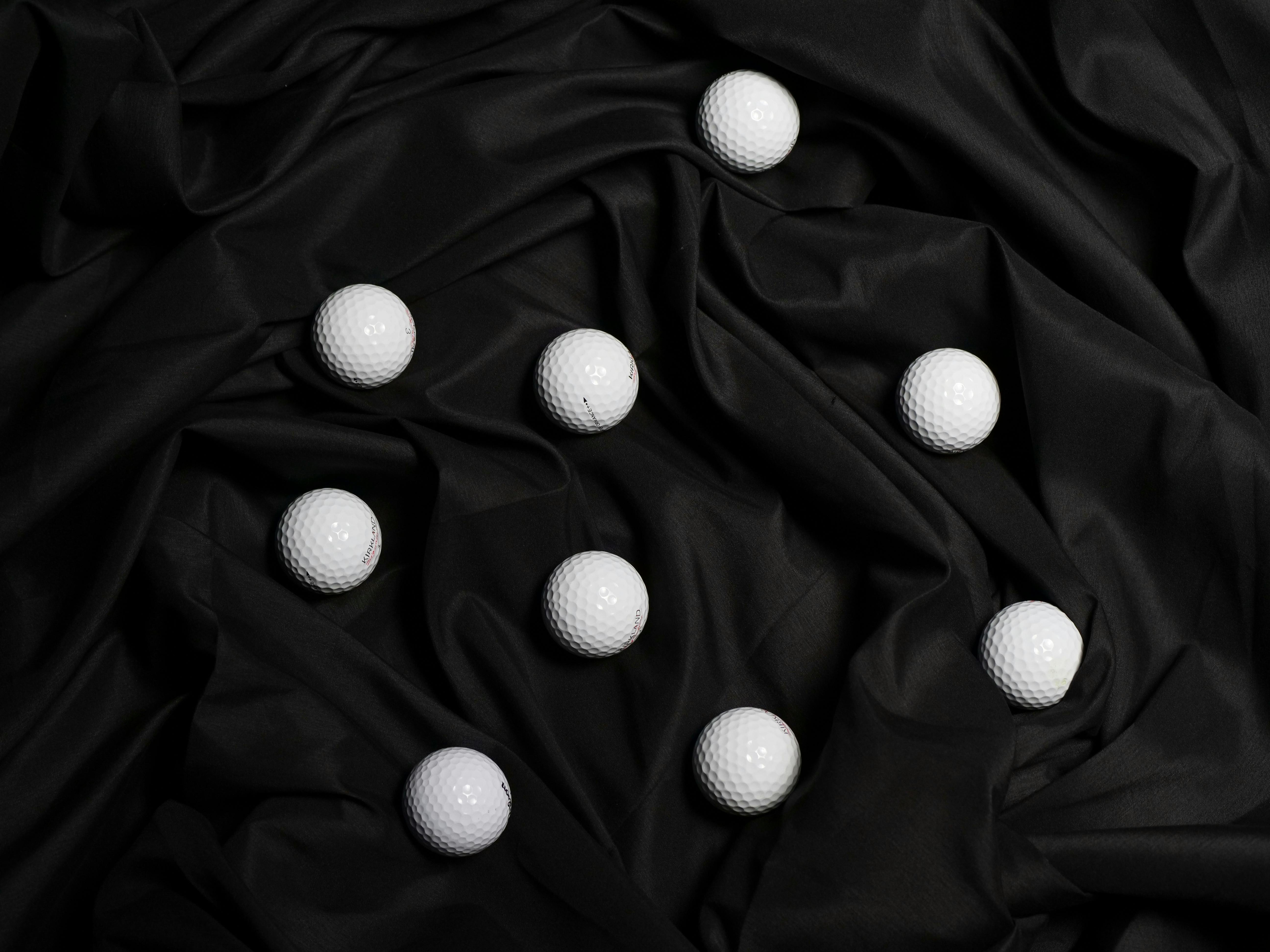 Golf Balls Photos, Download The BEST Free Golf Balls Stock Photos & HD ...
