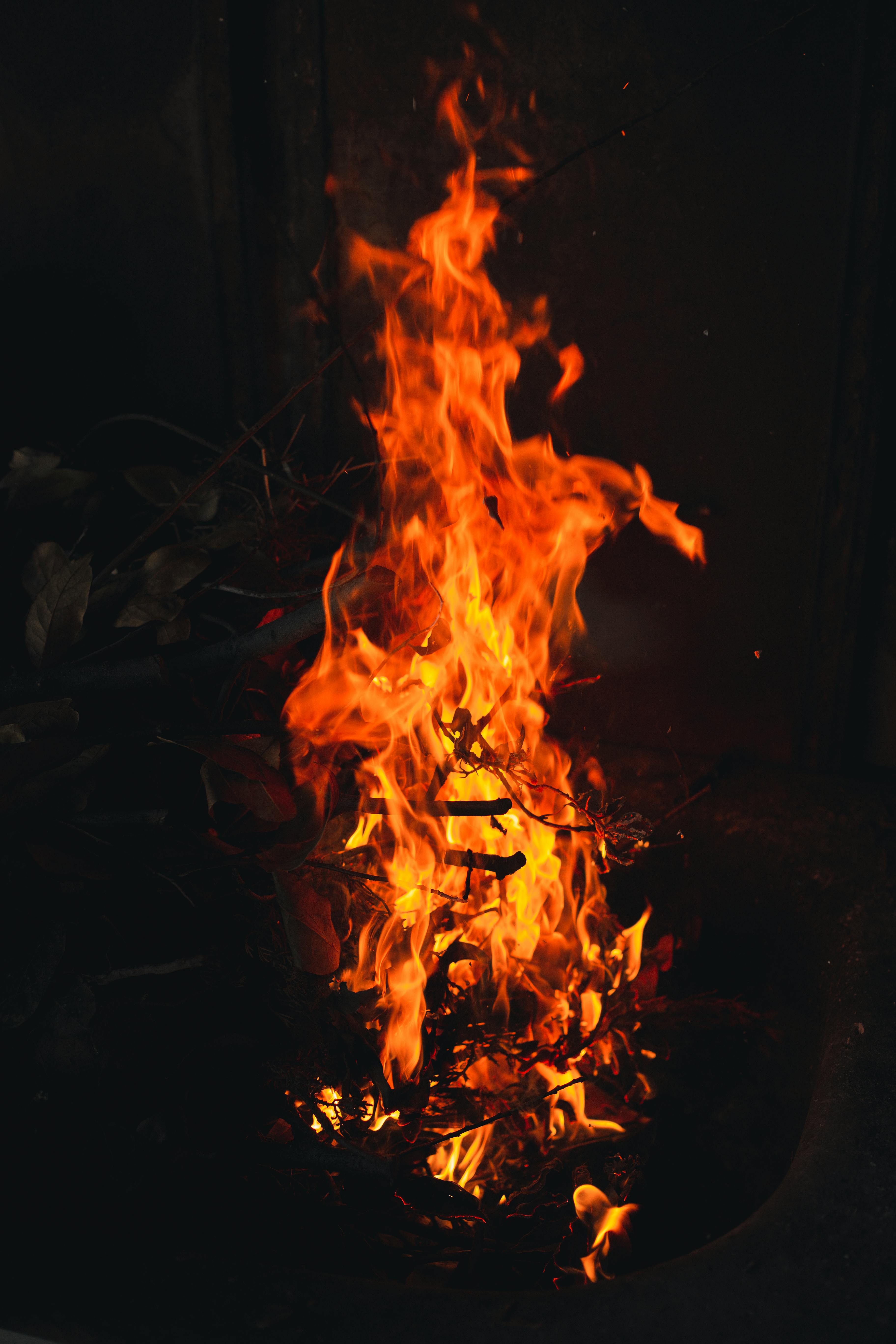 20+ Best Combustion Photos · 100% Free Download · Pexels Stock Photos