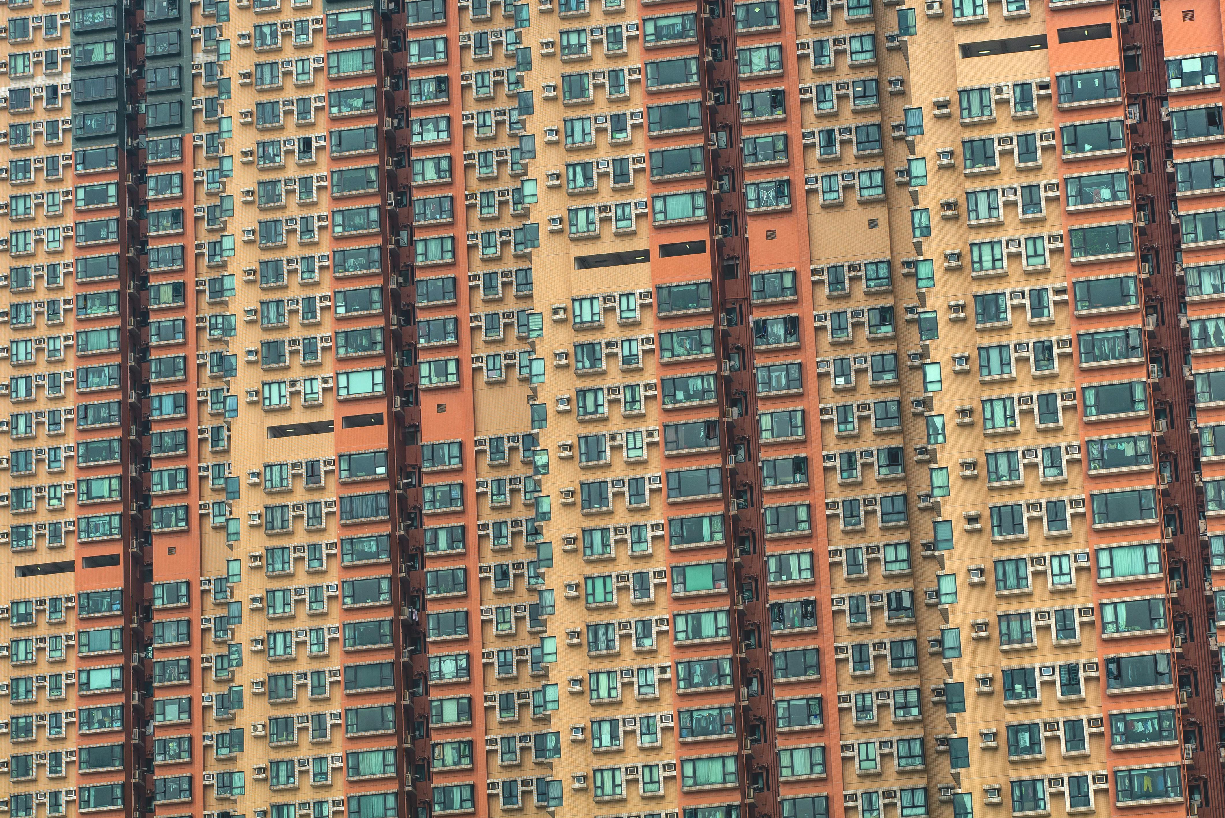 Brown High-rise Building · Free Stock Photo