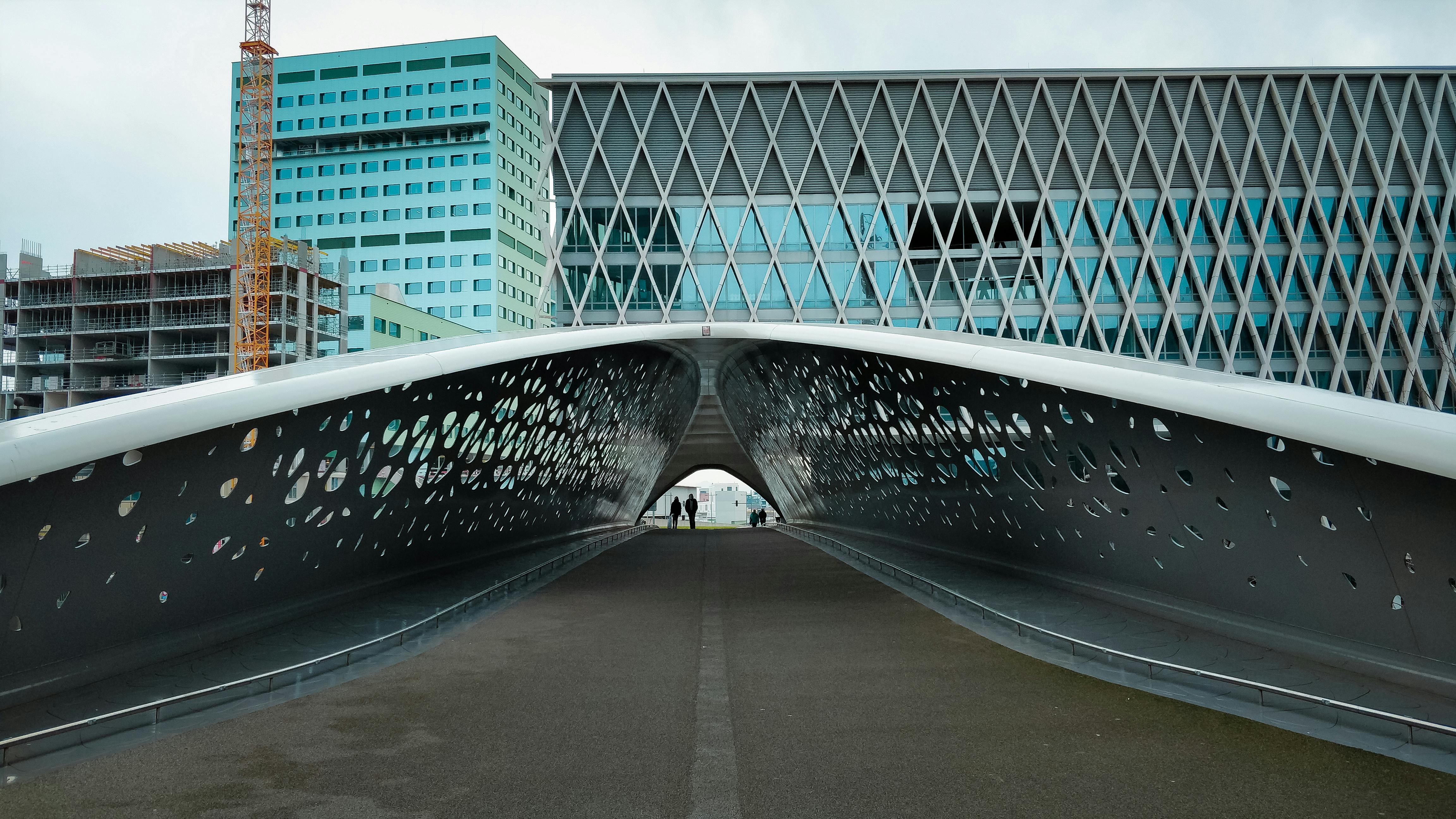 Modern Port House in · Free Stock Photo