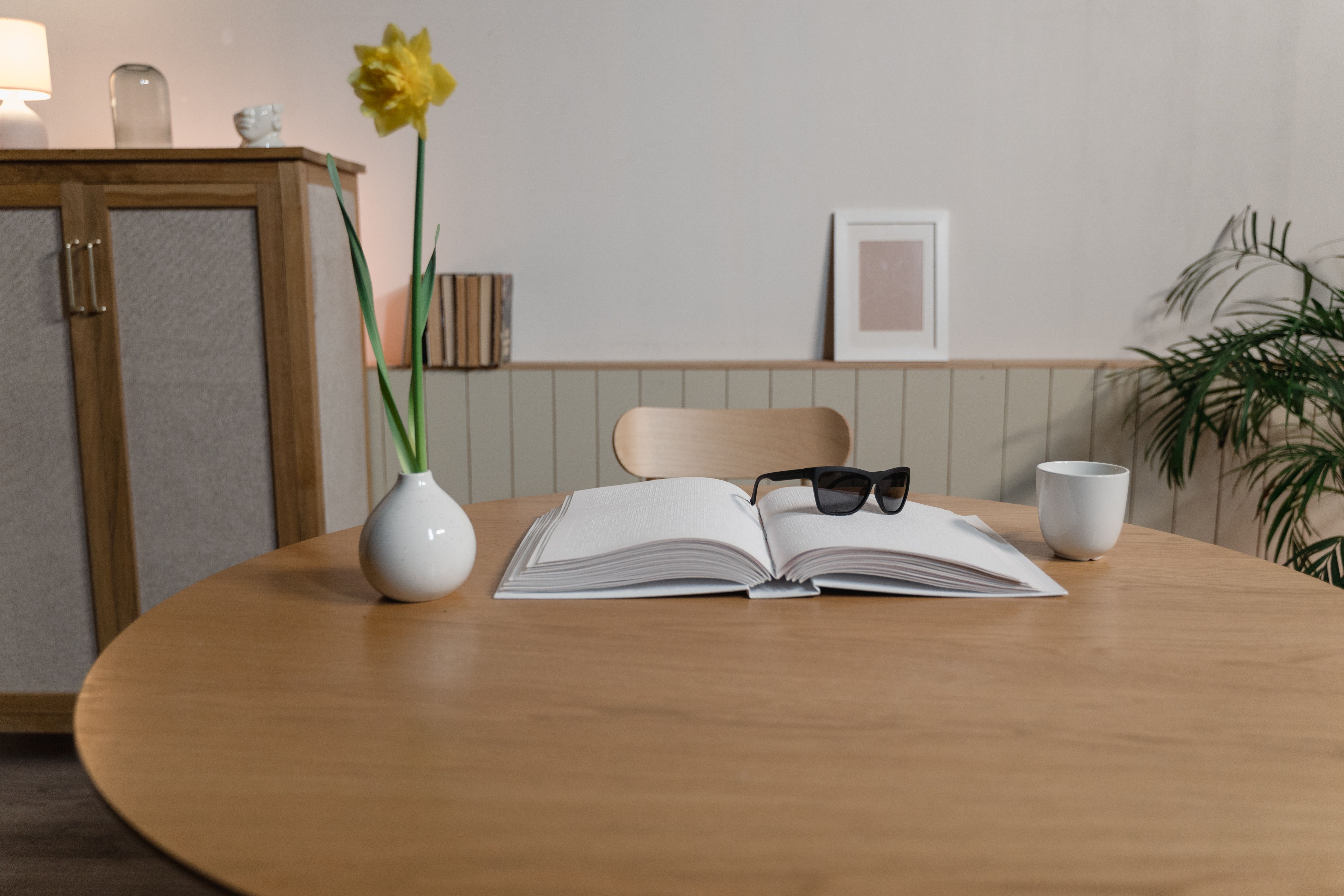 Minimal Interior Design of a Room · Free Stock Photo