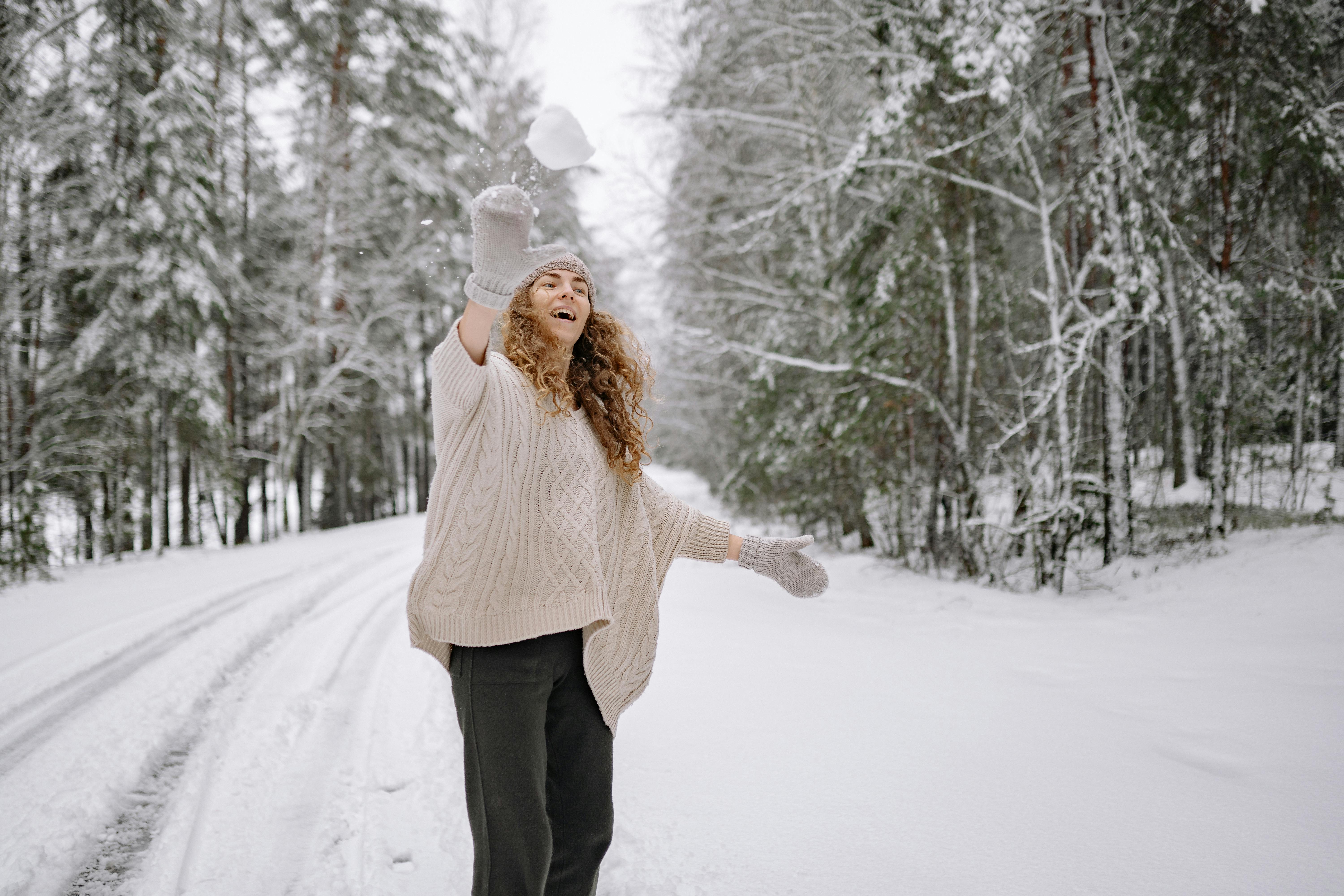 191+ Best Free Snowball Stock Photos & Images · 100% Royalty-Free HD ...