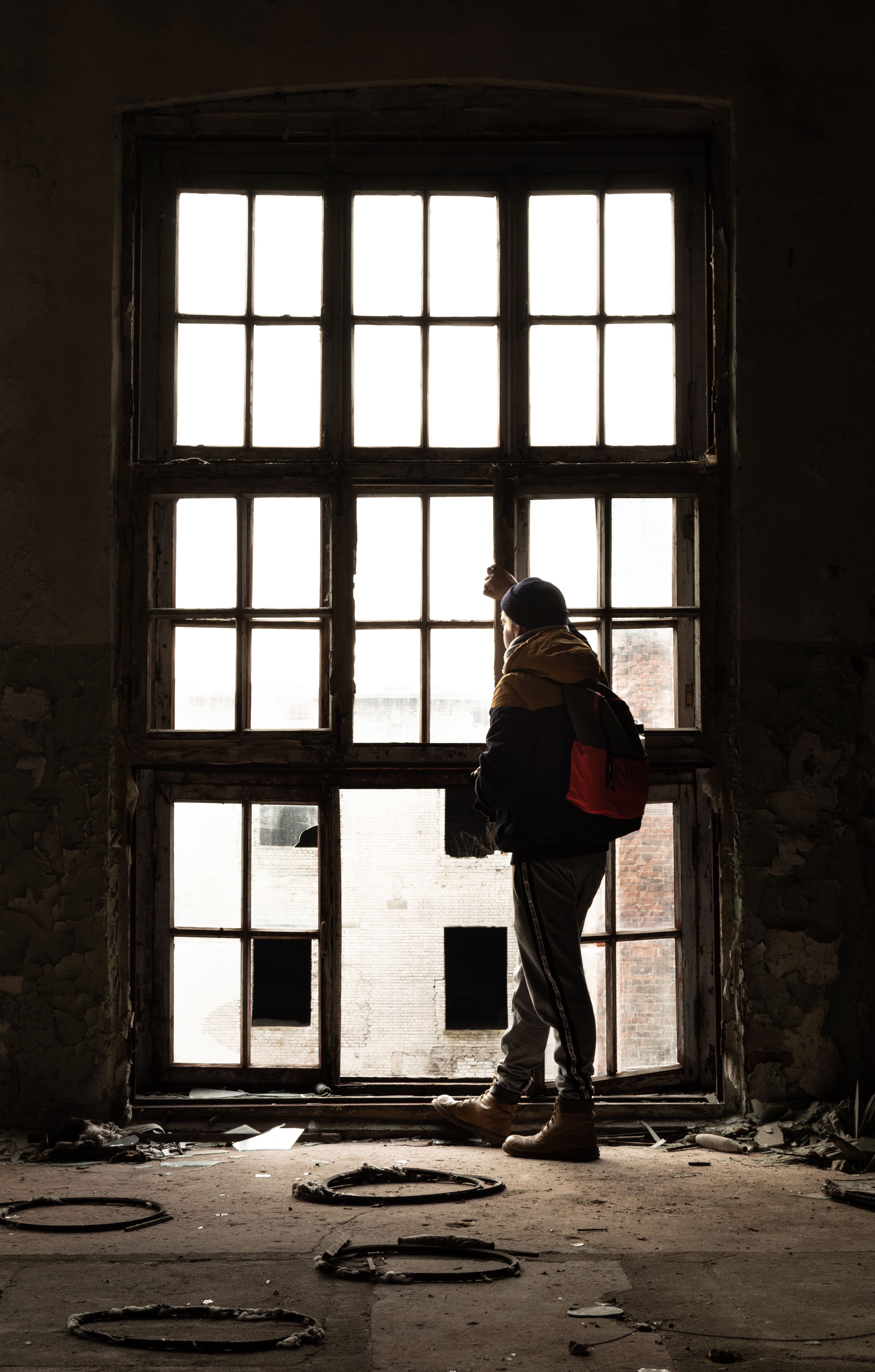Person Standing In Ruins Photos, Download The BEST Free Person Standing ...