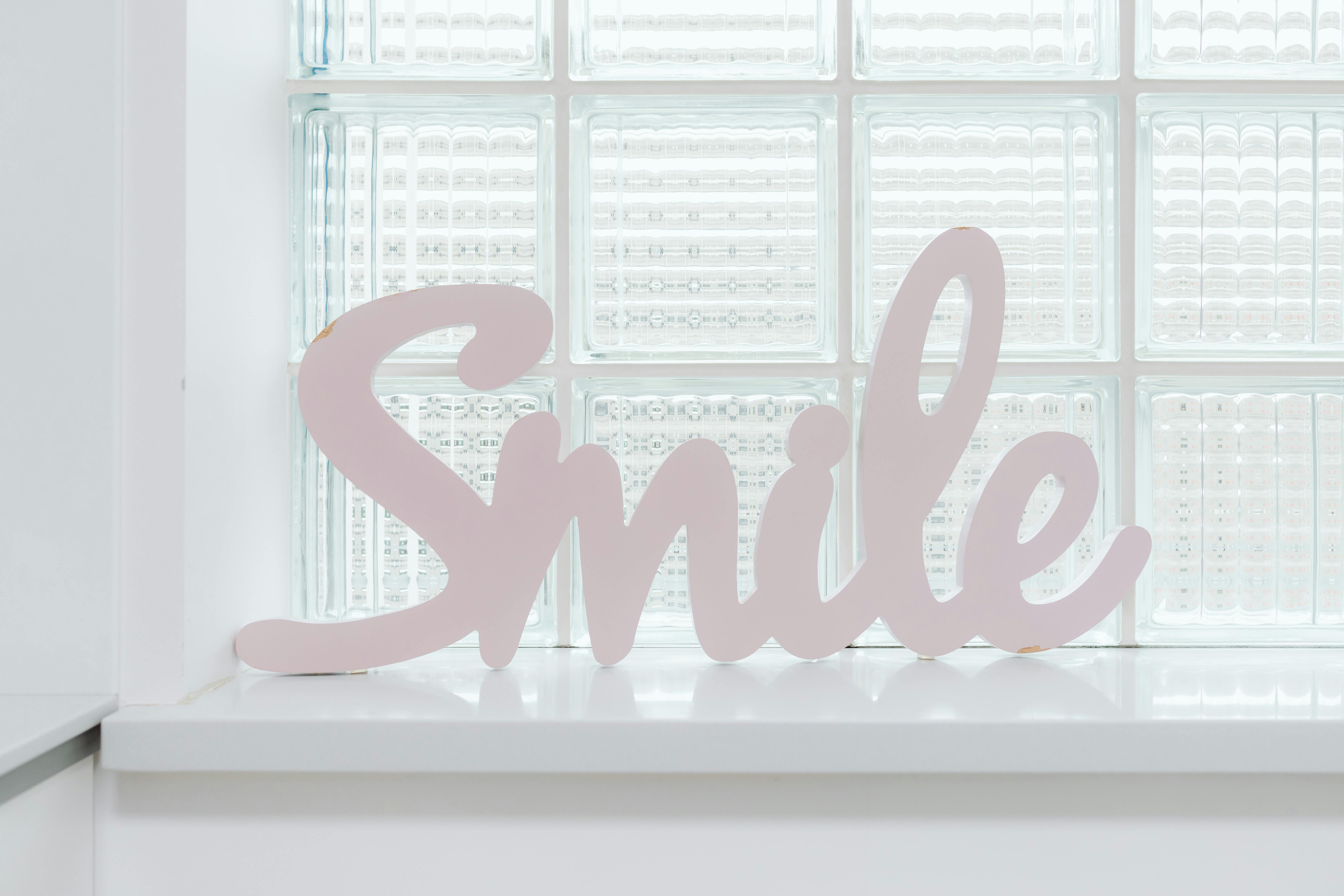 Close-up Photo of Lettering · Free Stock Photo