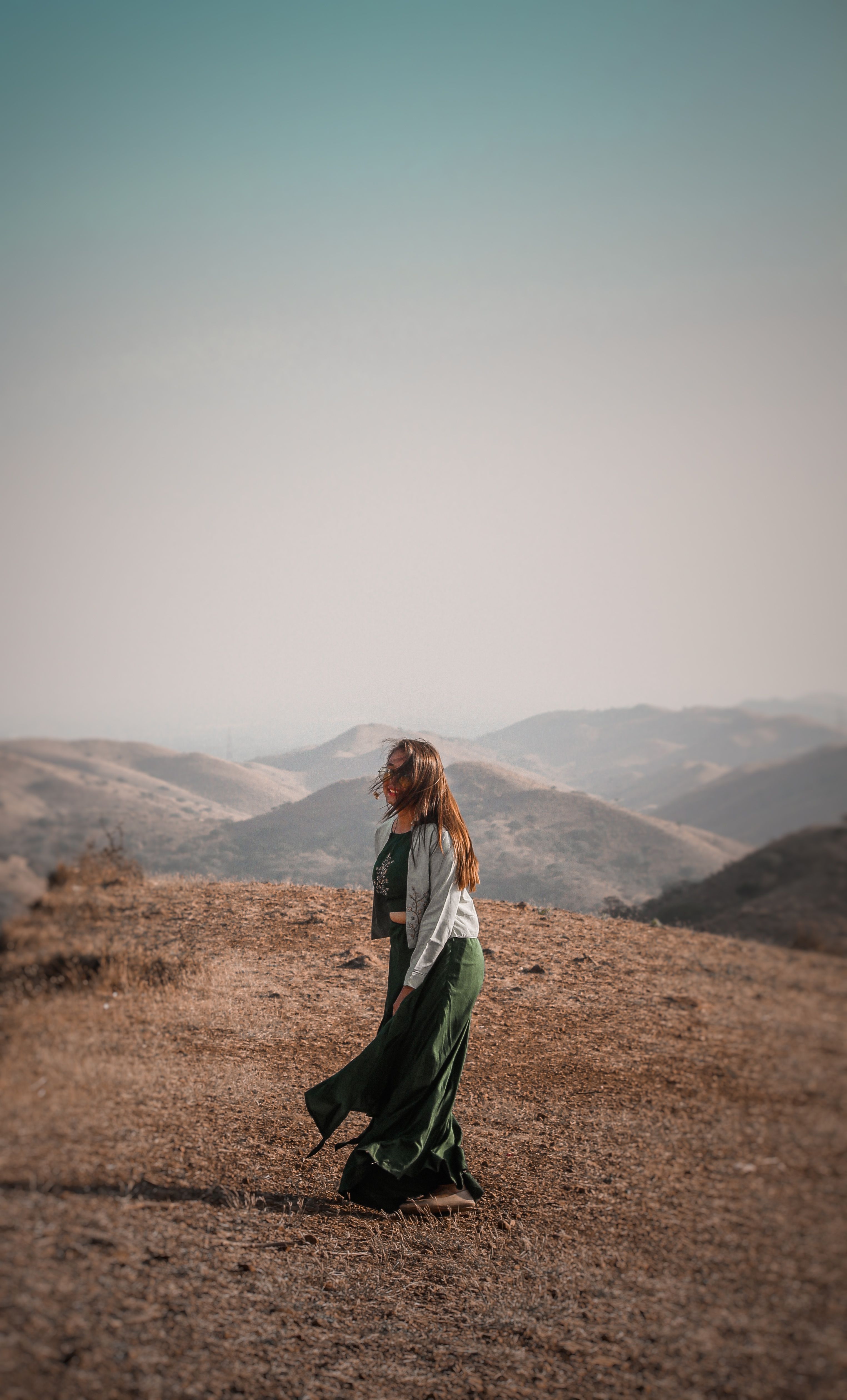 Lady On Mountain Top Photos, Download The BEST Free Lady On Mountain ...