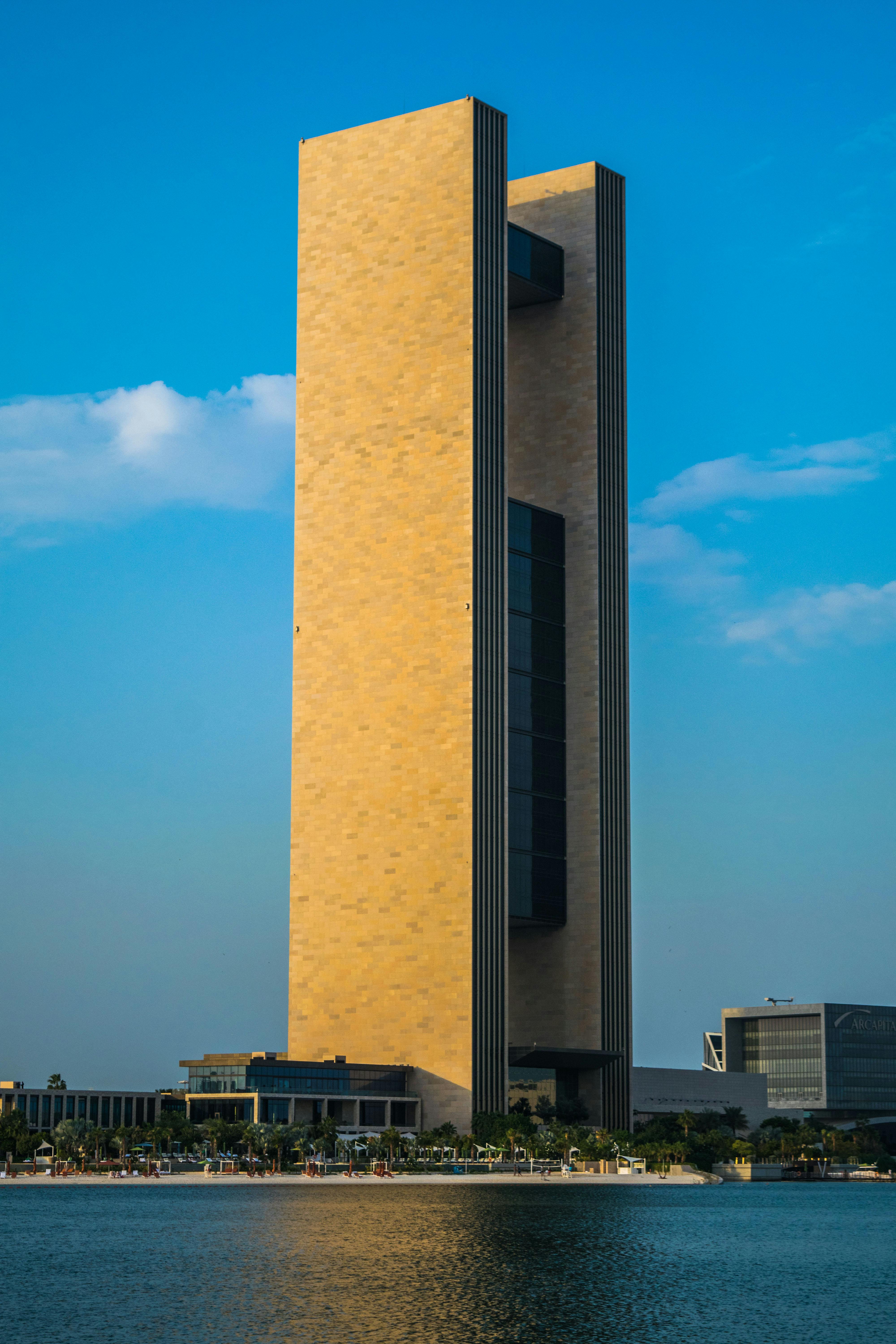 The Four Seasons Hotel in Bahrain · Free Stock Photo