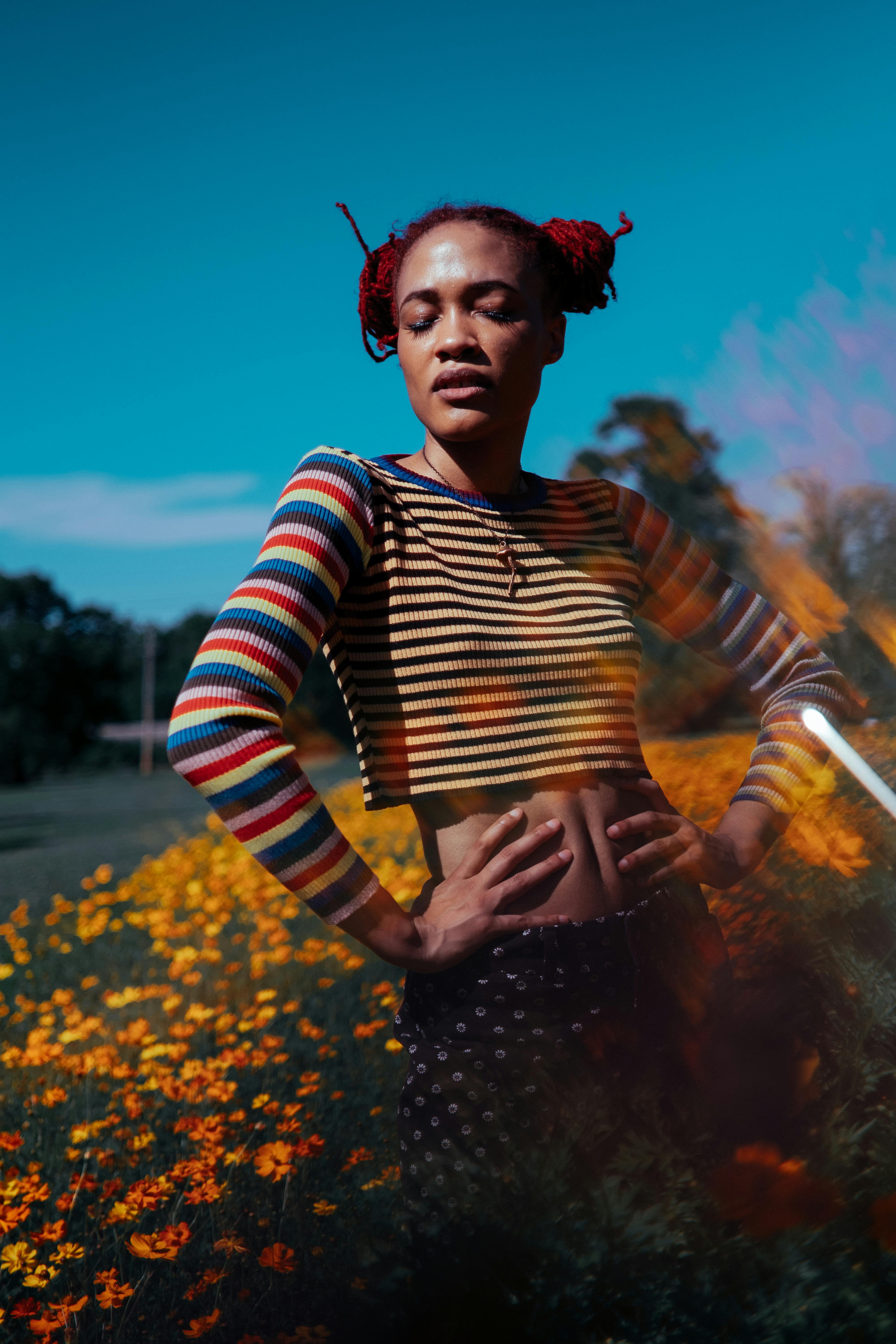 Women's Midriff Photos, Download The BEST Free Women's Midriff Stock ...