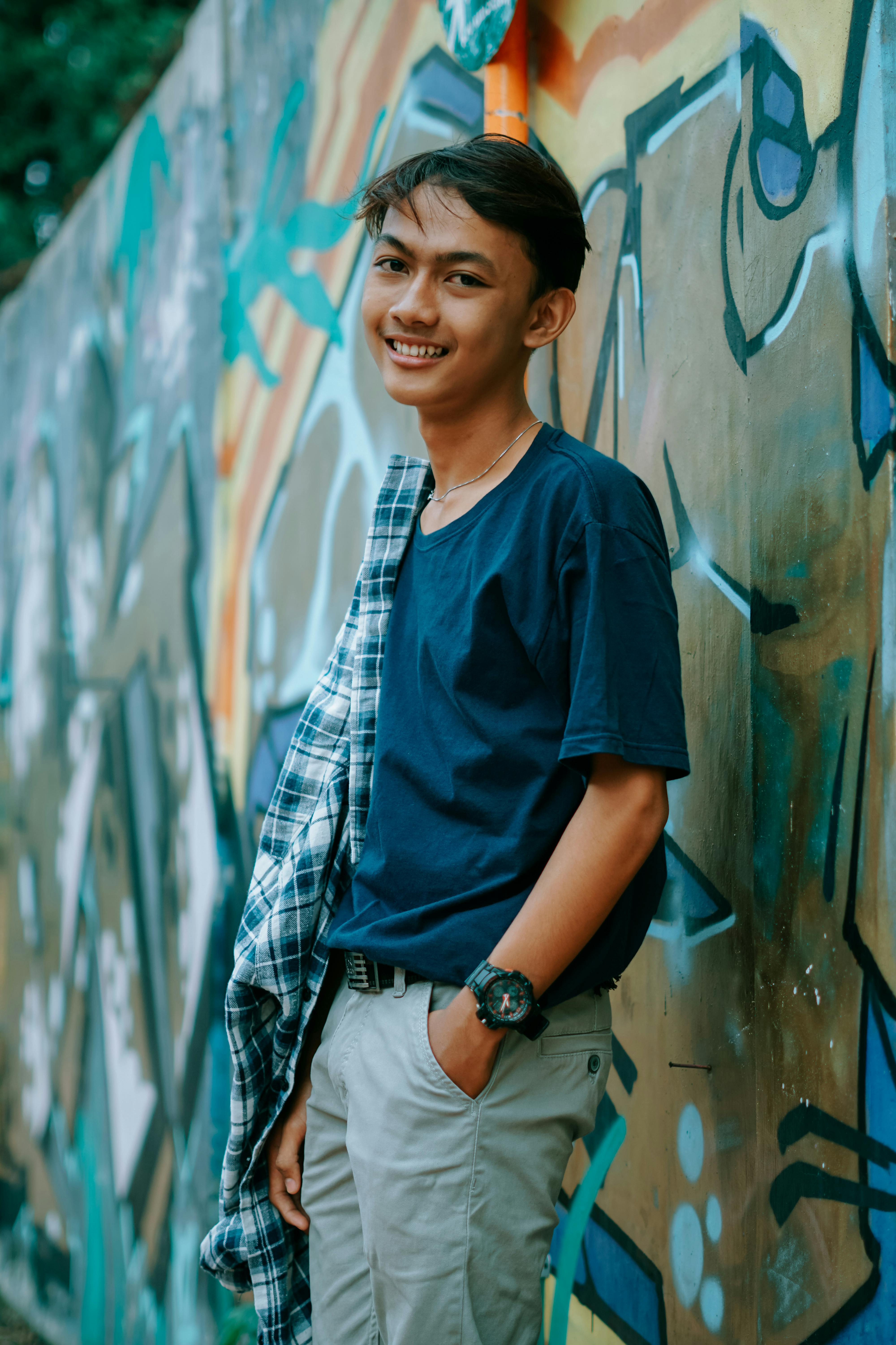 Man in Blue Crew Neck T Shirt Smiling · Free Stock Photo