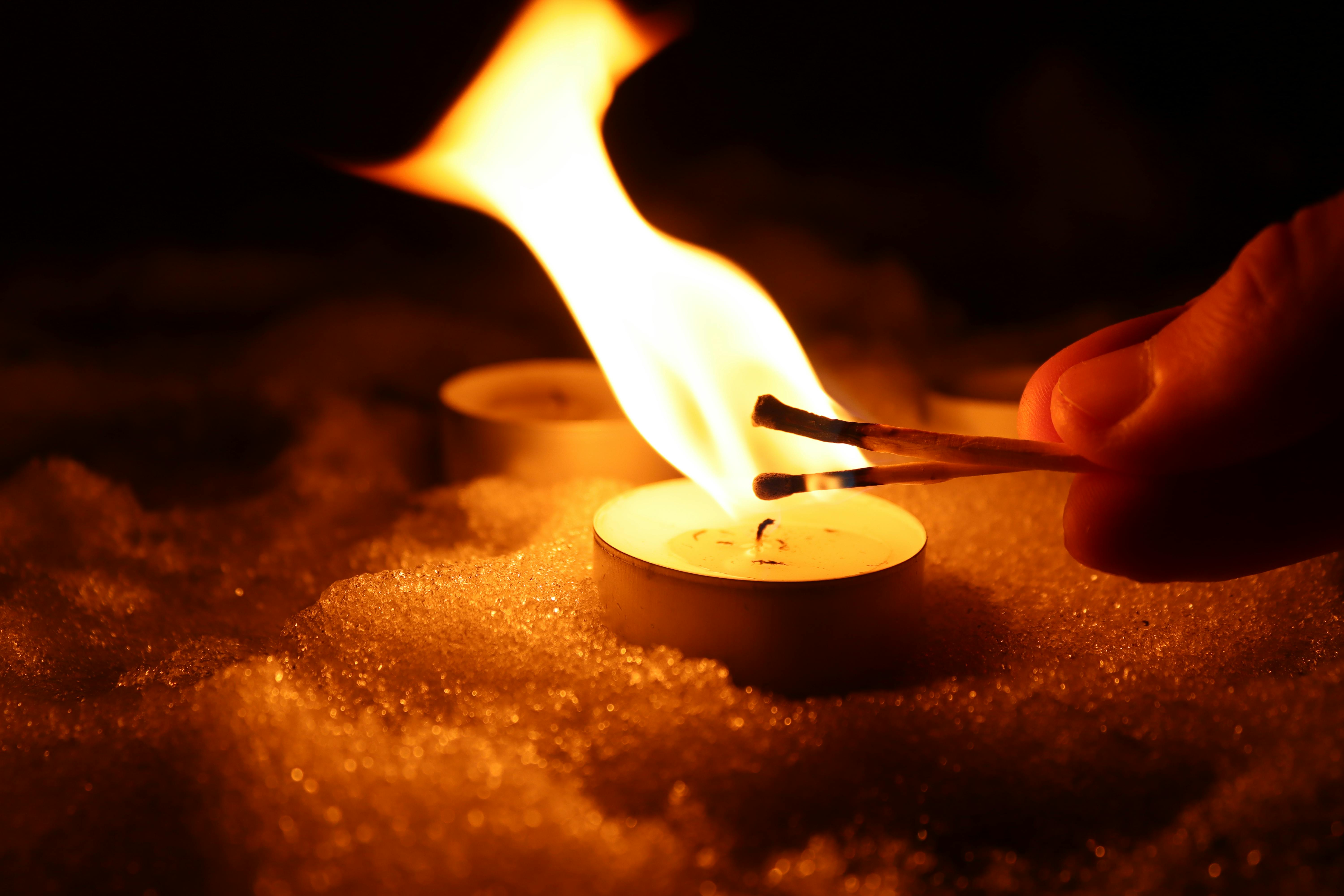 Fire Lighting Photos, Download Free Fire Lighting Stock Photos & HD Images