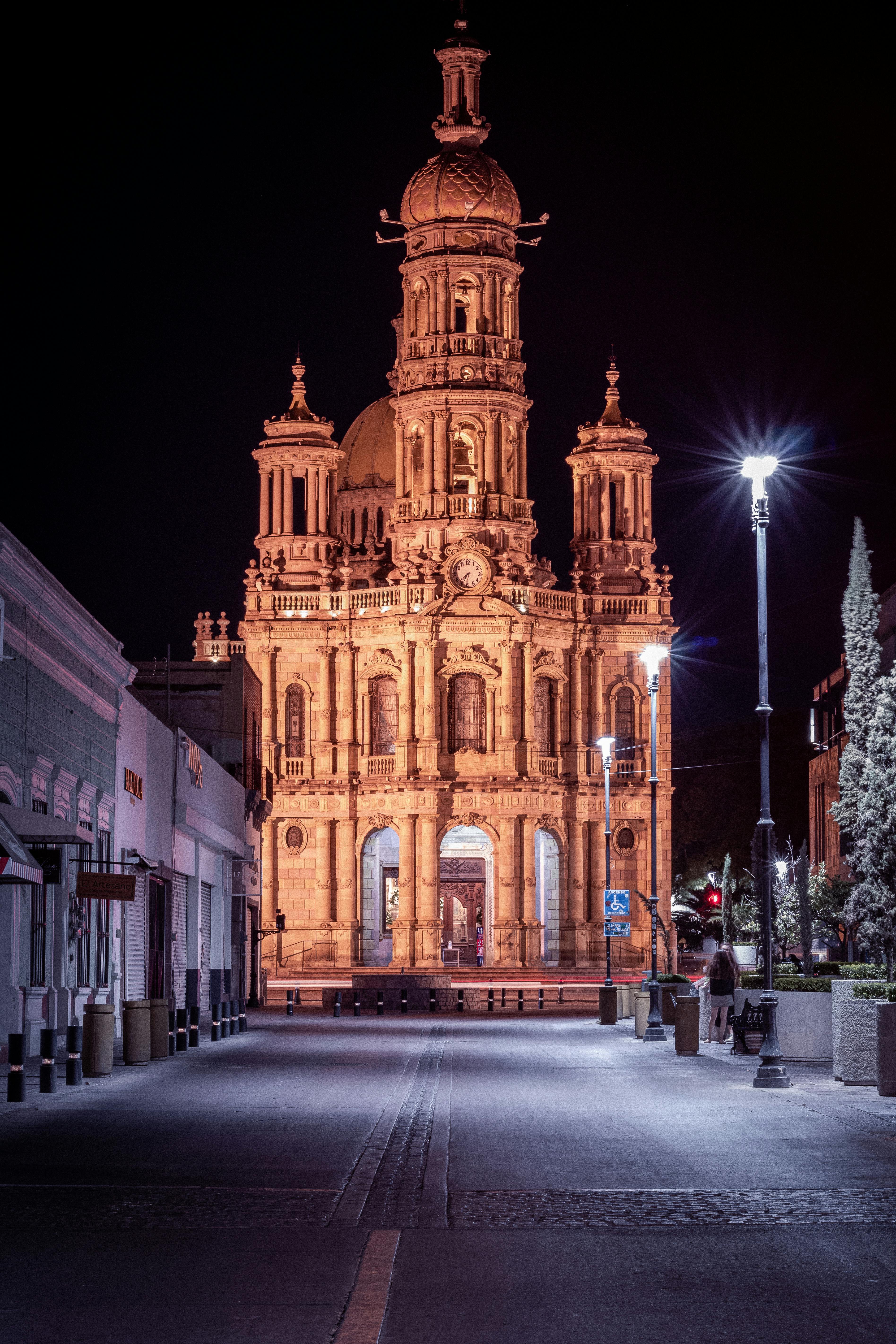 Illuminated Church at Night · Free Stock Photo