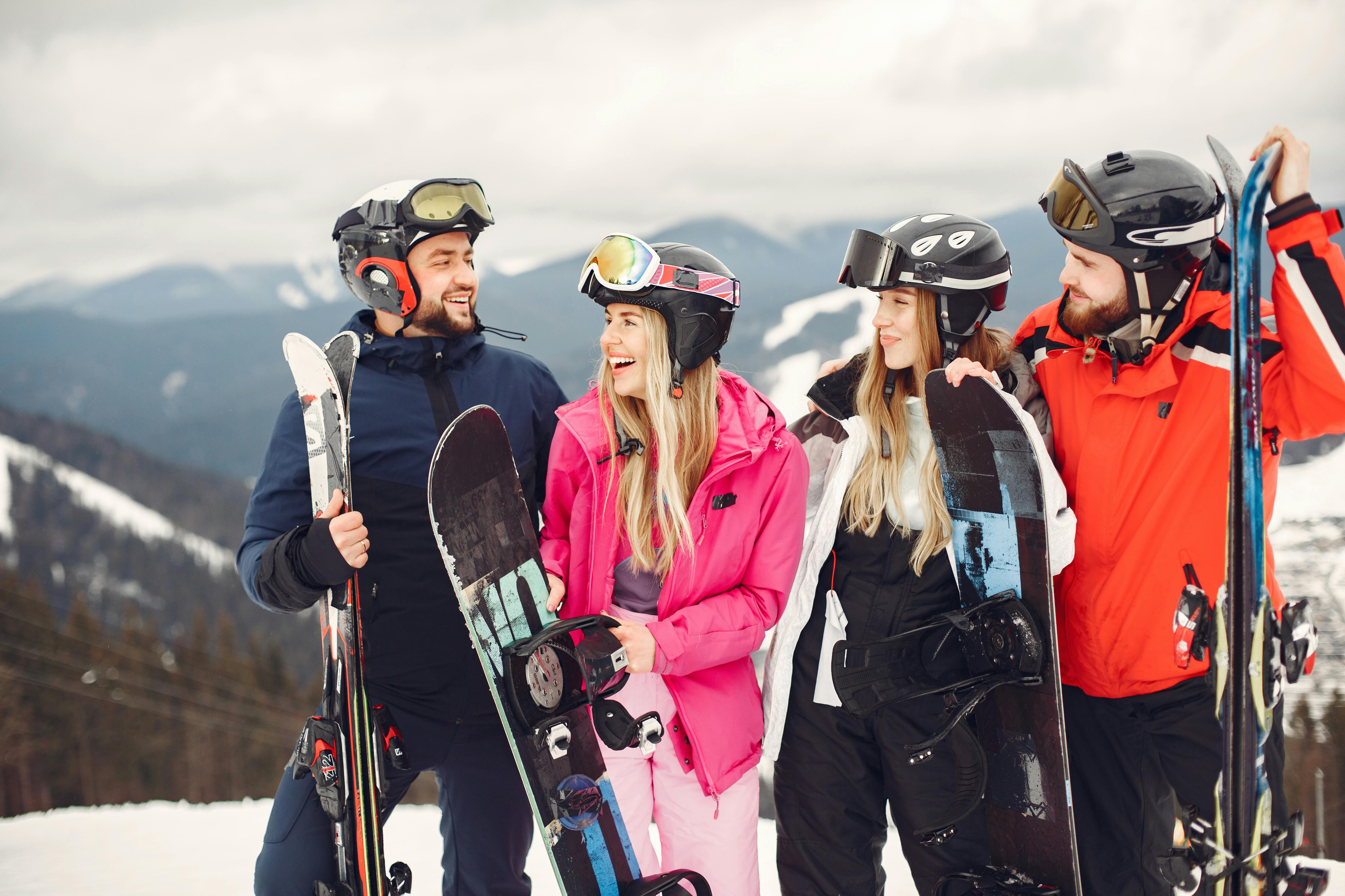 Group of Snowboarders and Skiiers · Free Stock Photo