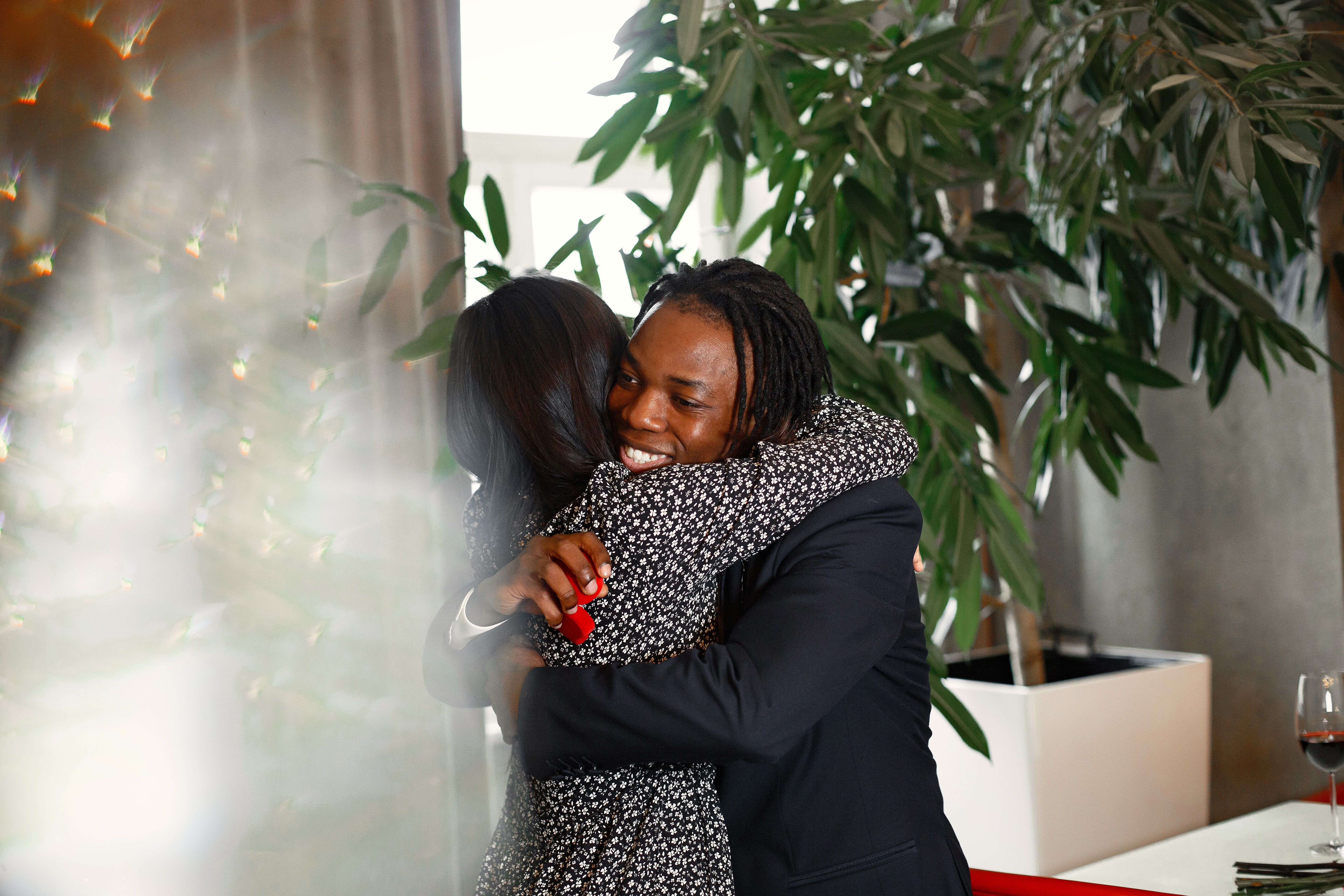 Couple hugging each other · Free Stock Photo