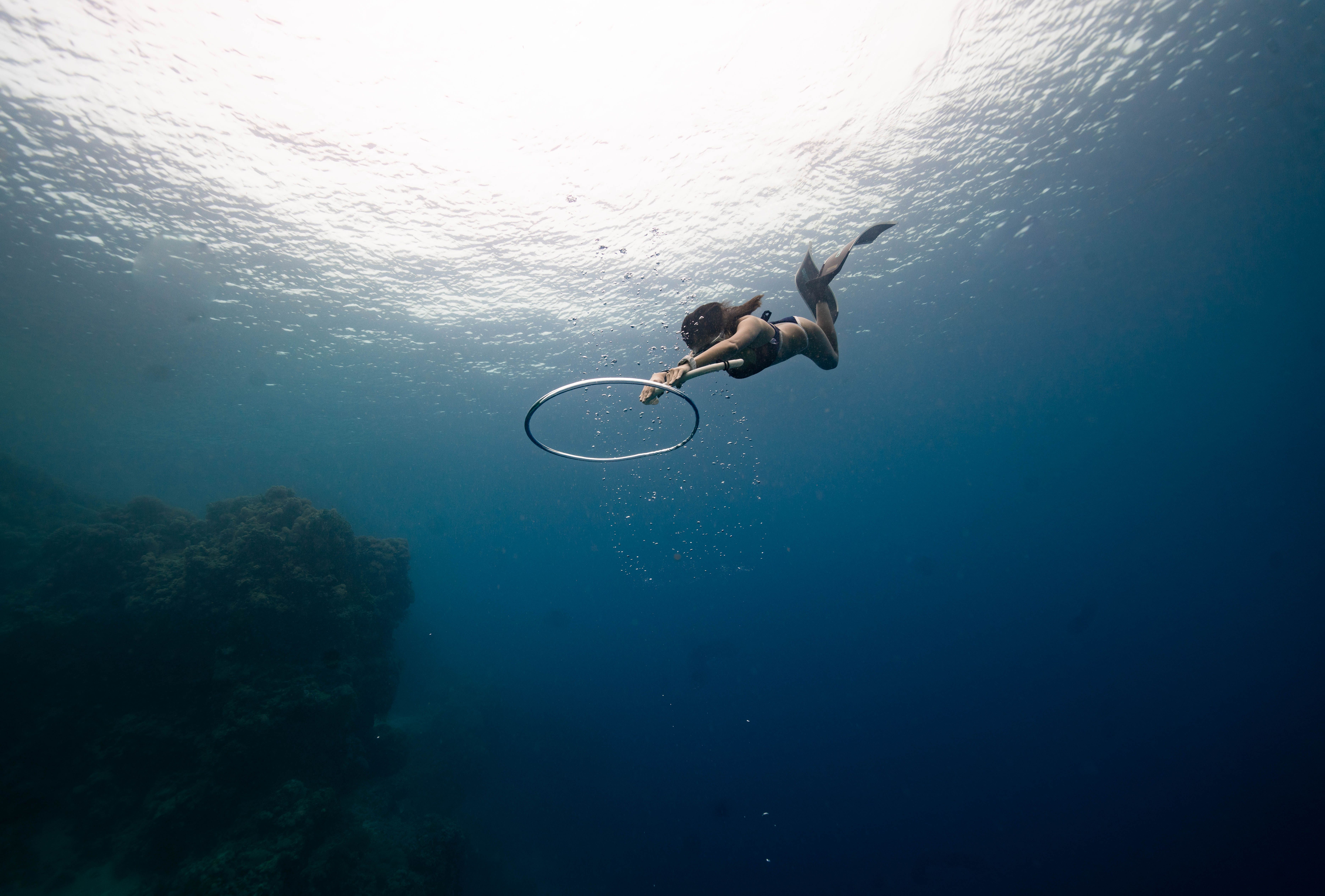 Underwater Circle Photos, Download The BEST Free Underwater Circle ...