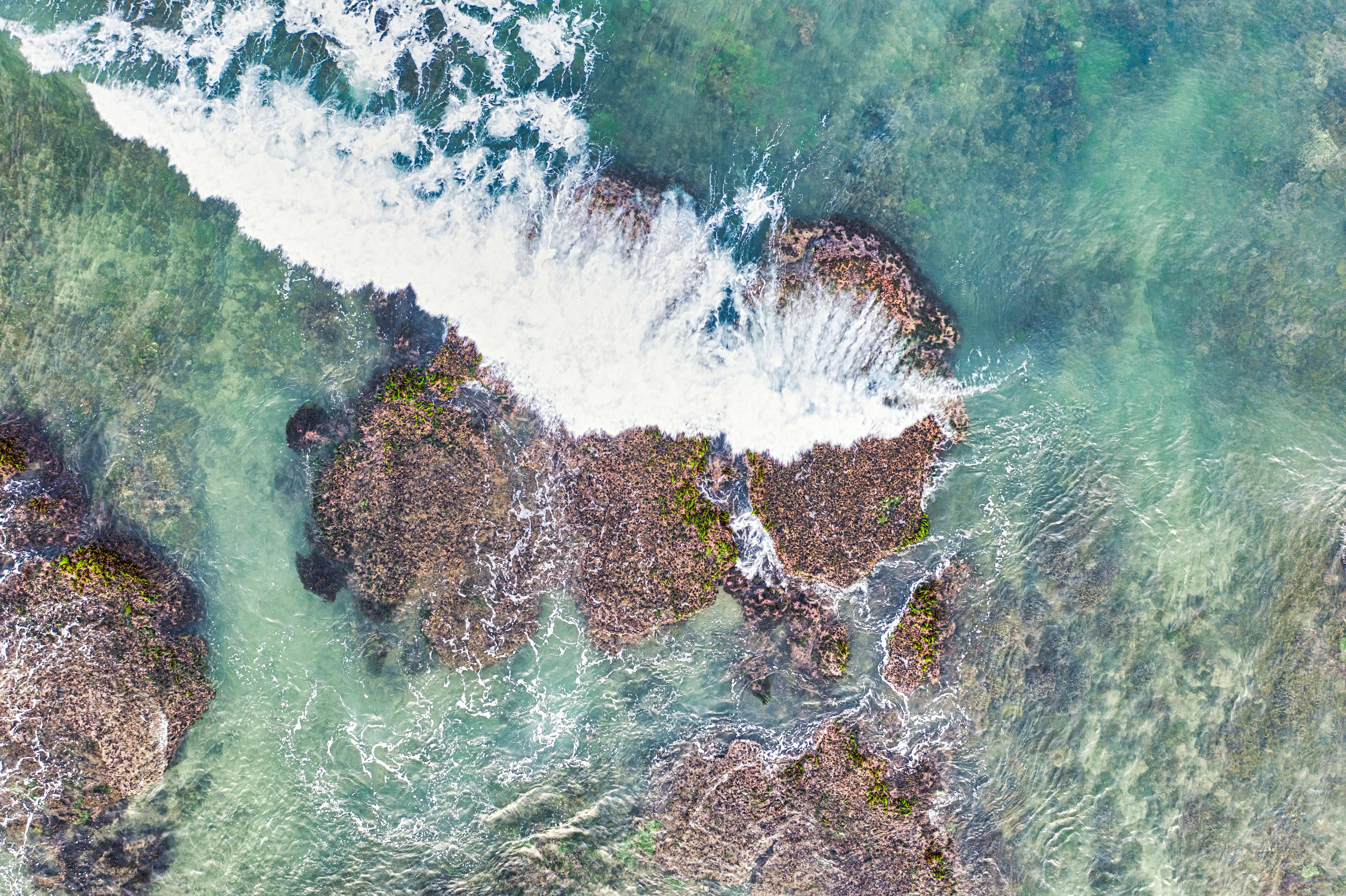 Aerial View of Ocean Waves · Free Stock Photo