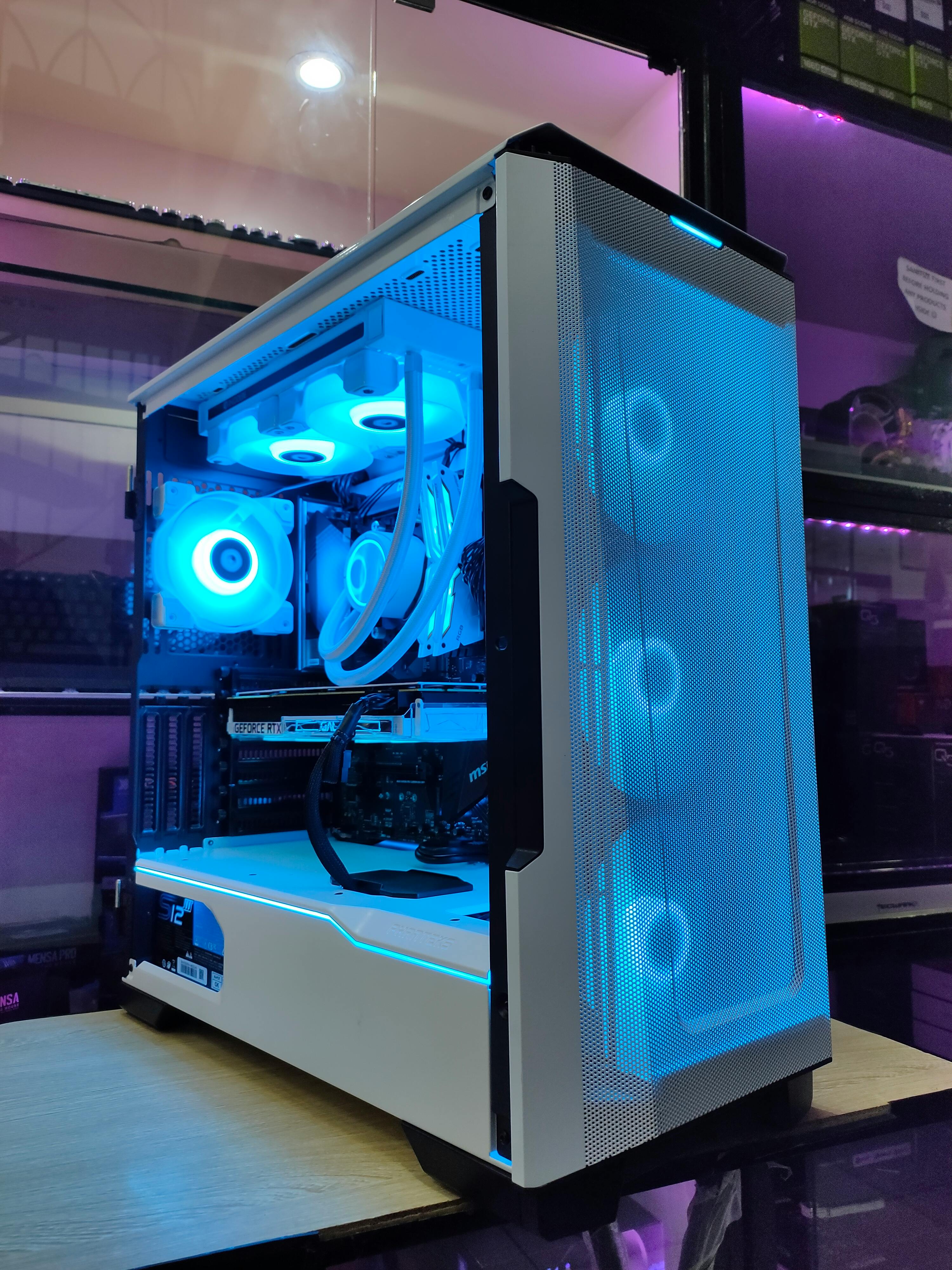 Jake Guzman - 사진