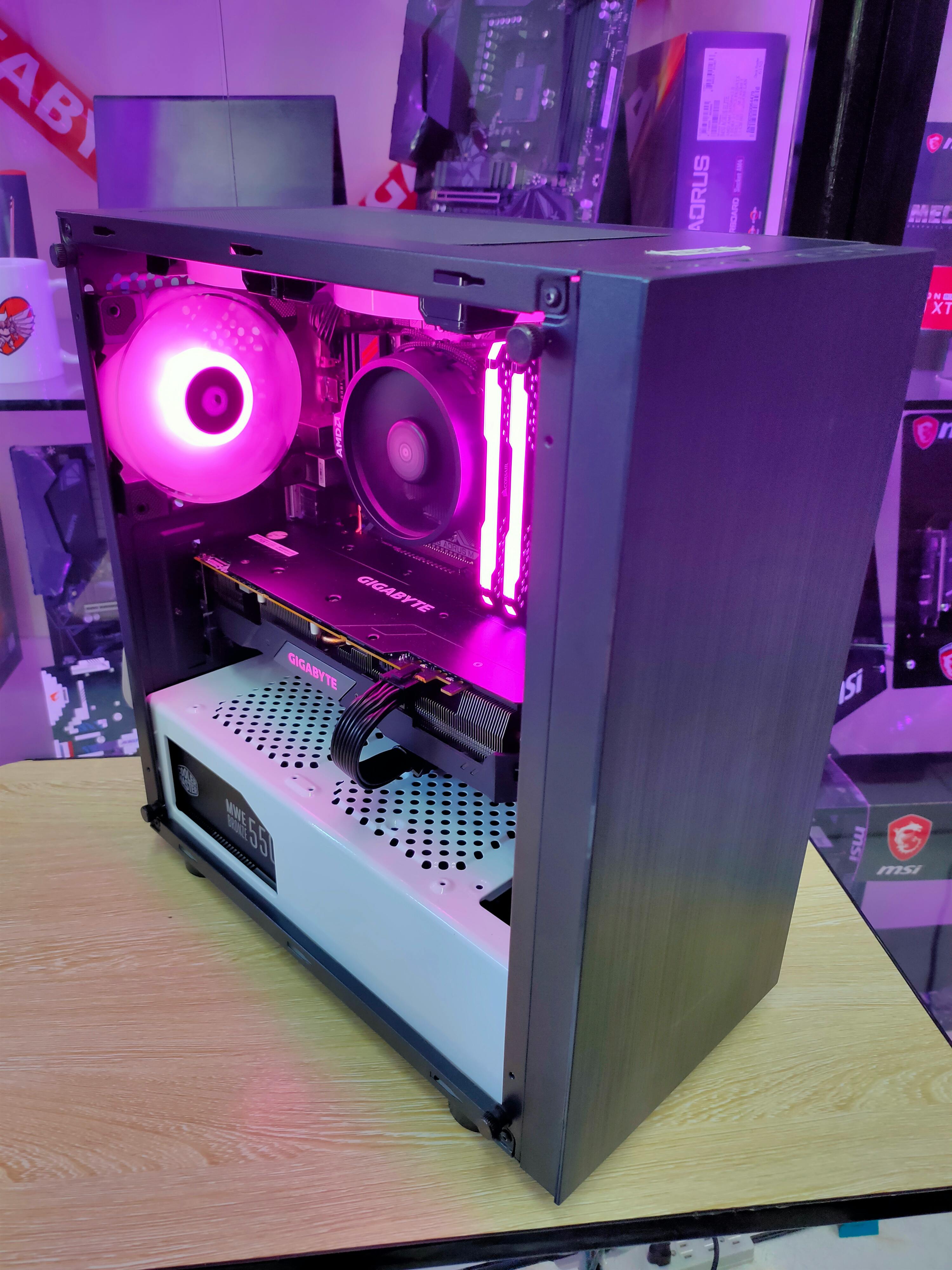 Jake Guzman - 사진