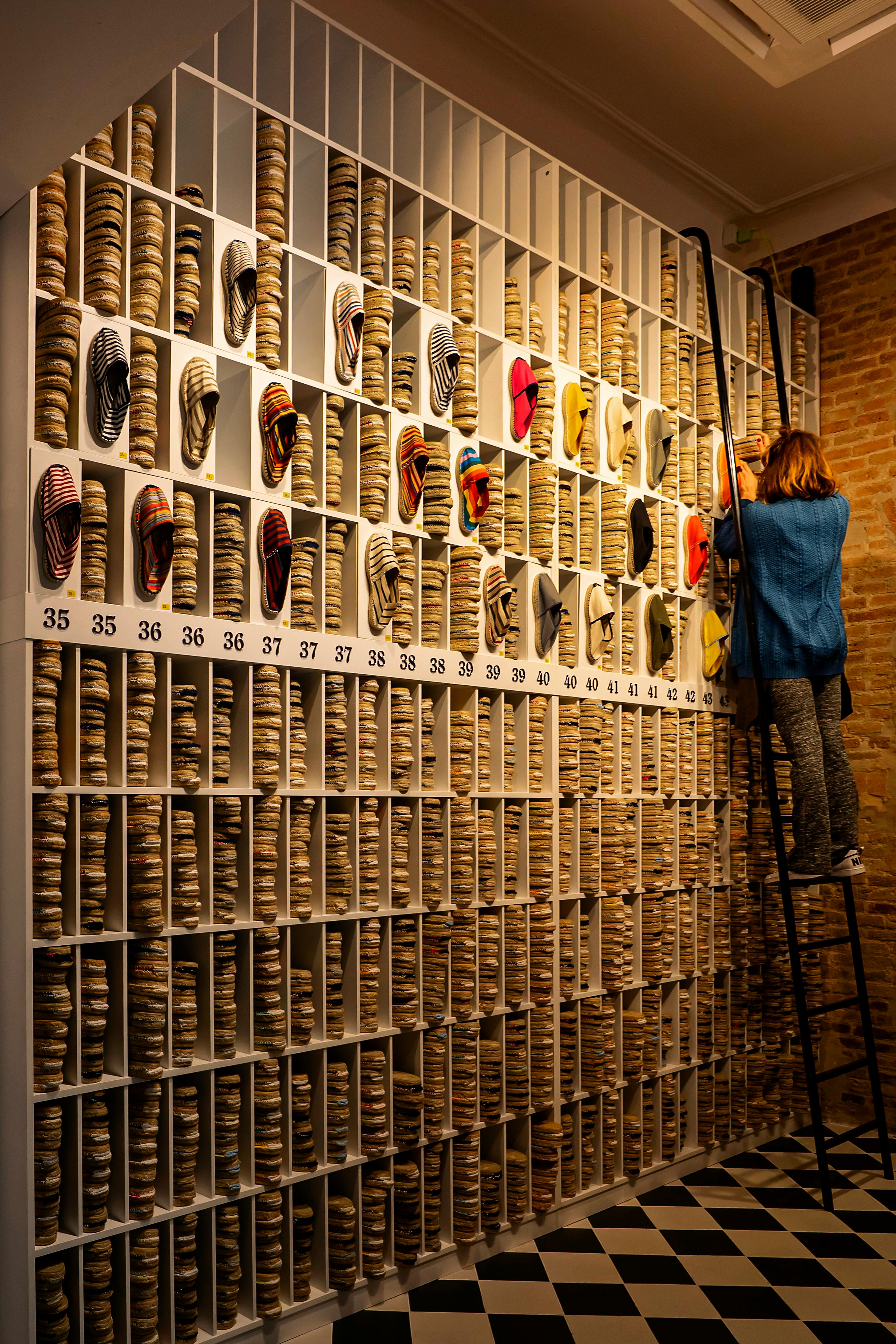 Ladder Shelf Photos, Download The BEST Free Ladder Shelf Stock Photos ...