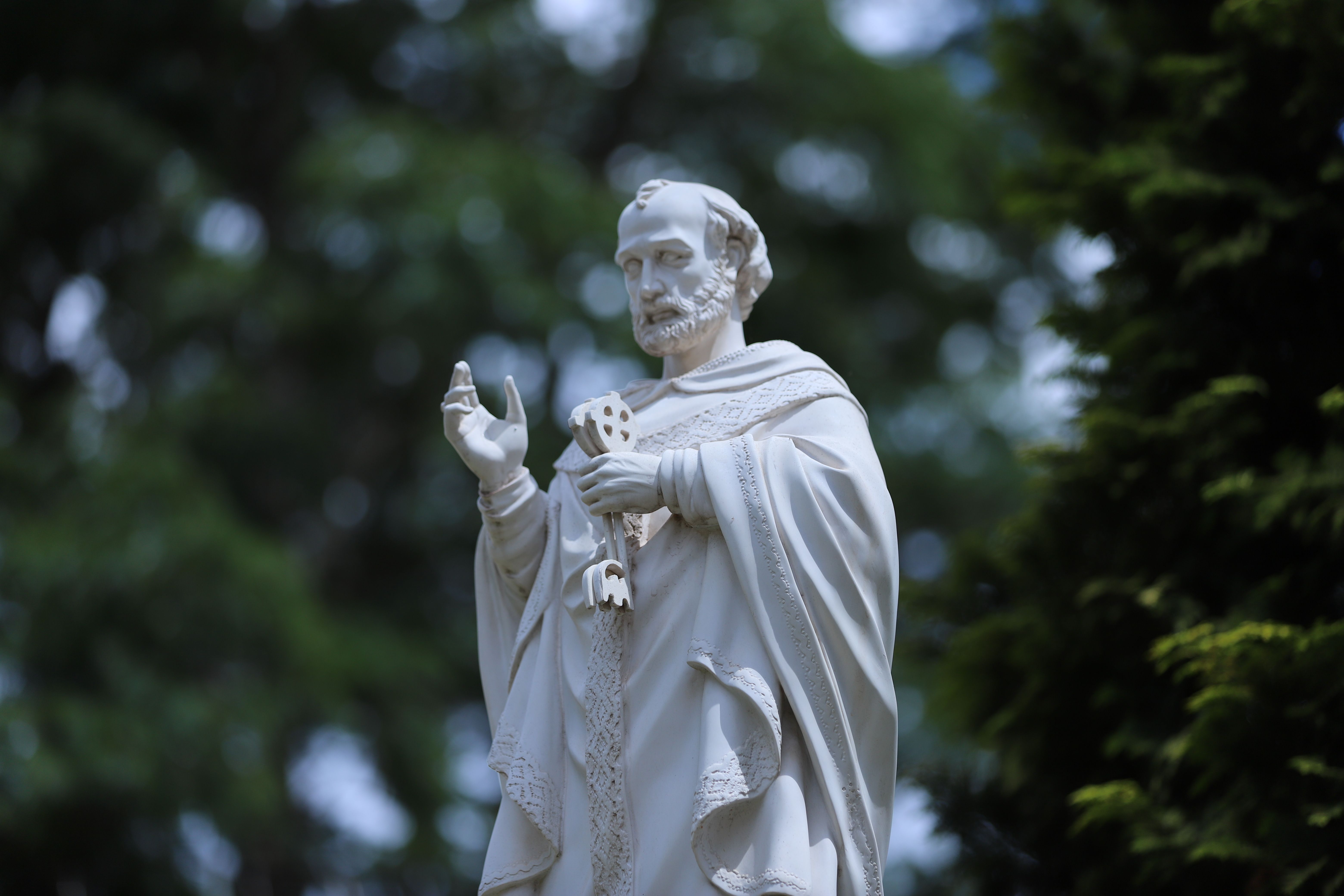 St Peter Statue Photos, Download The BEST Free St Peter Statue Stock ...