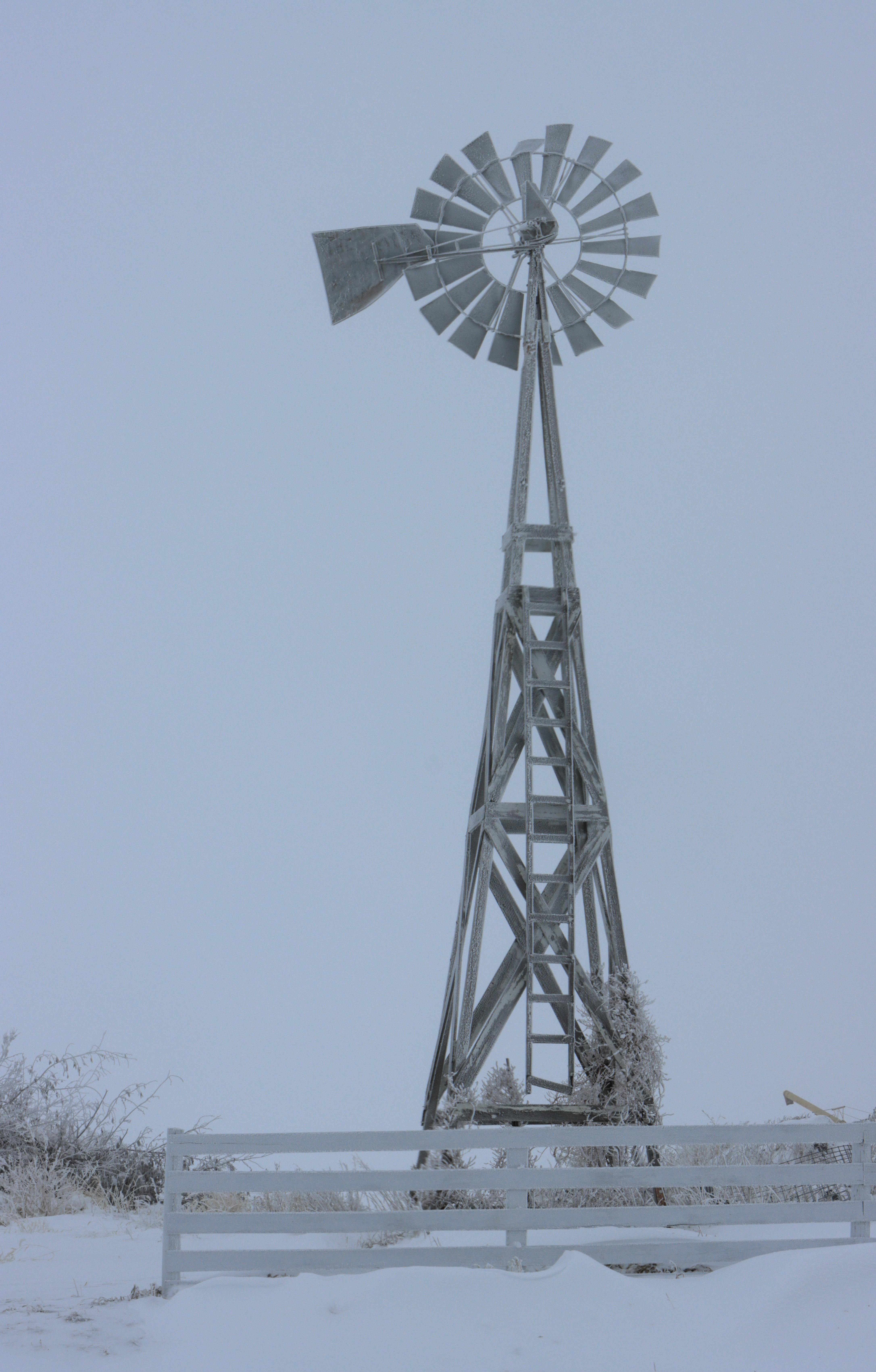 Windmill Structure in Winter · Free Stock Photo