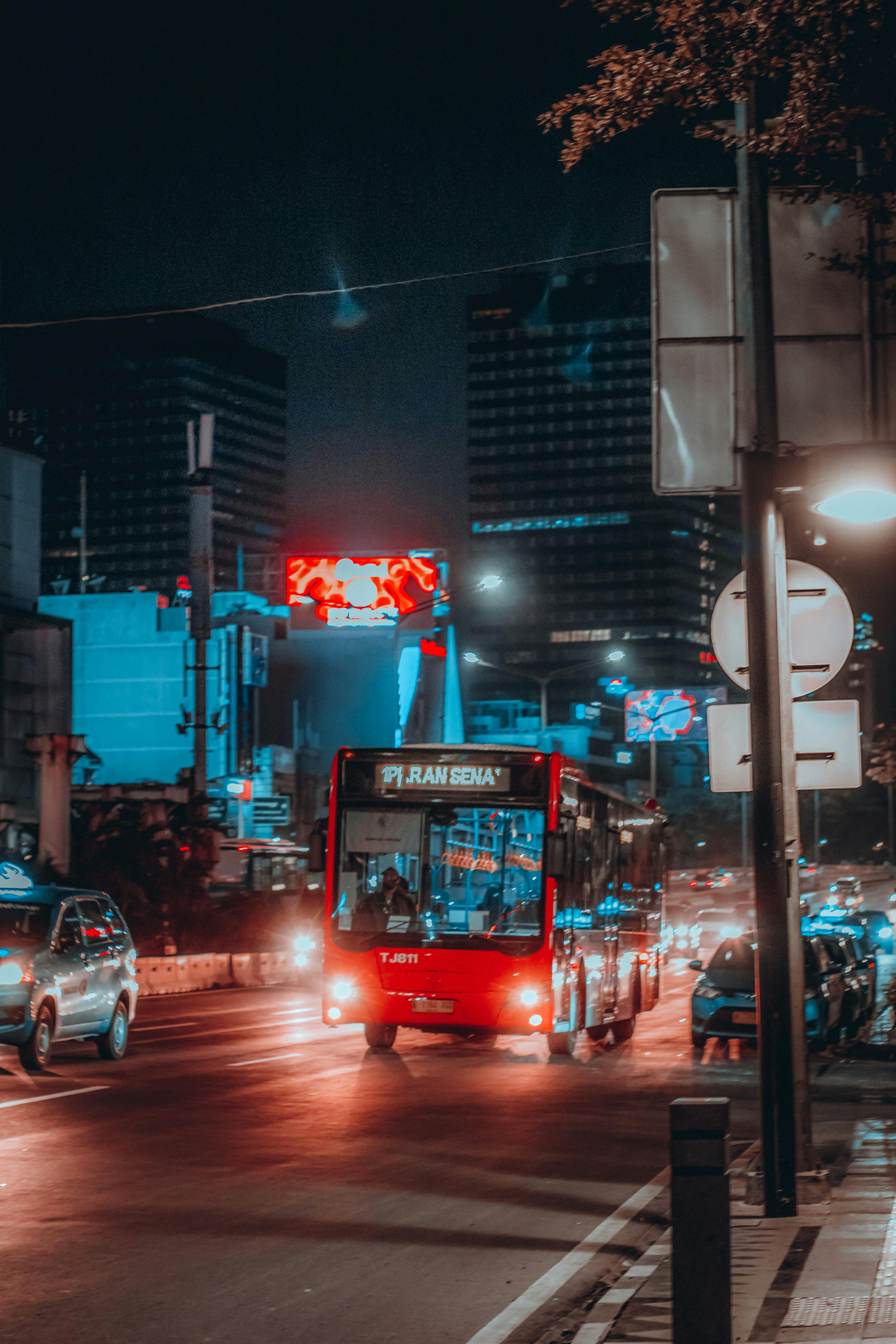 Two Storey Public Transport on City Street · Free Stock Photo