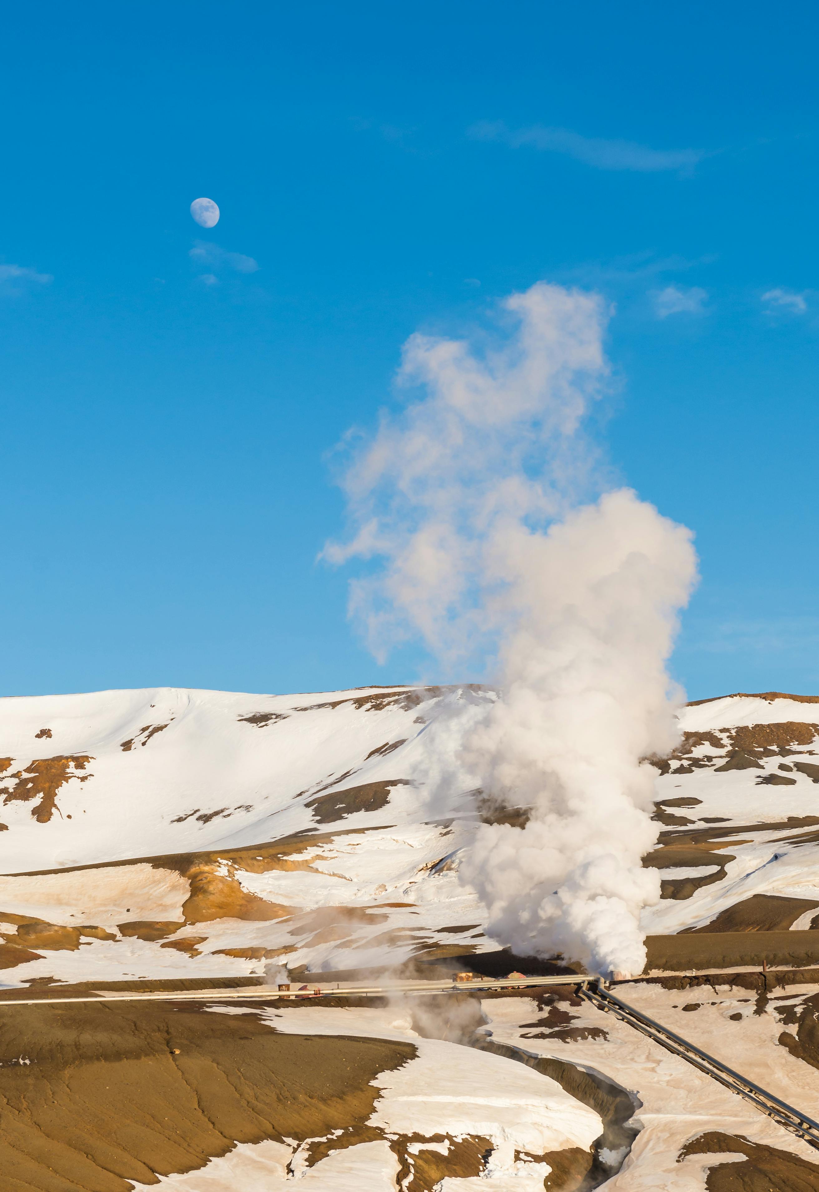 Steaming Water Photos, Download The BEST Free Steaming Water Stock ...