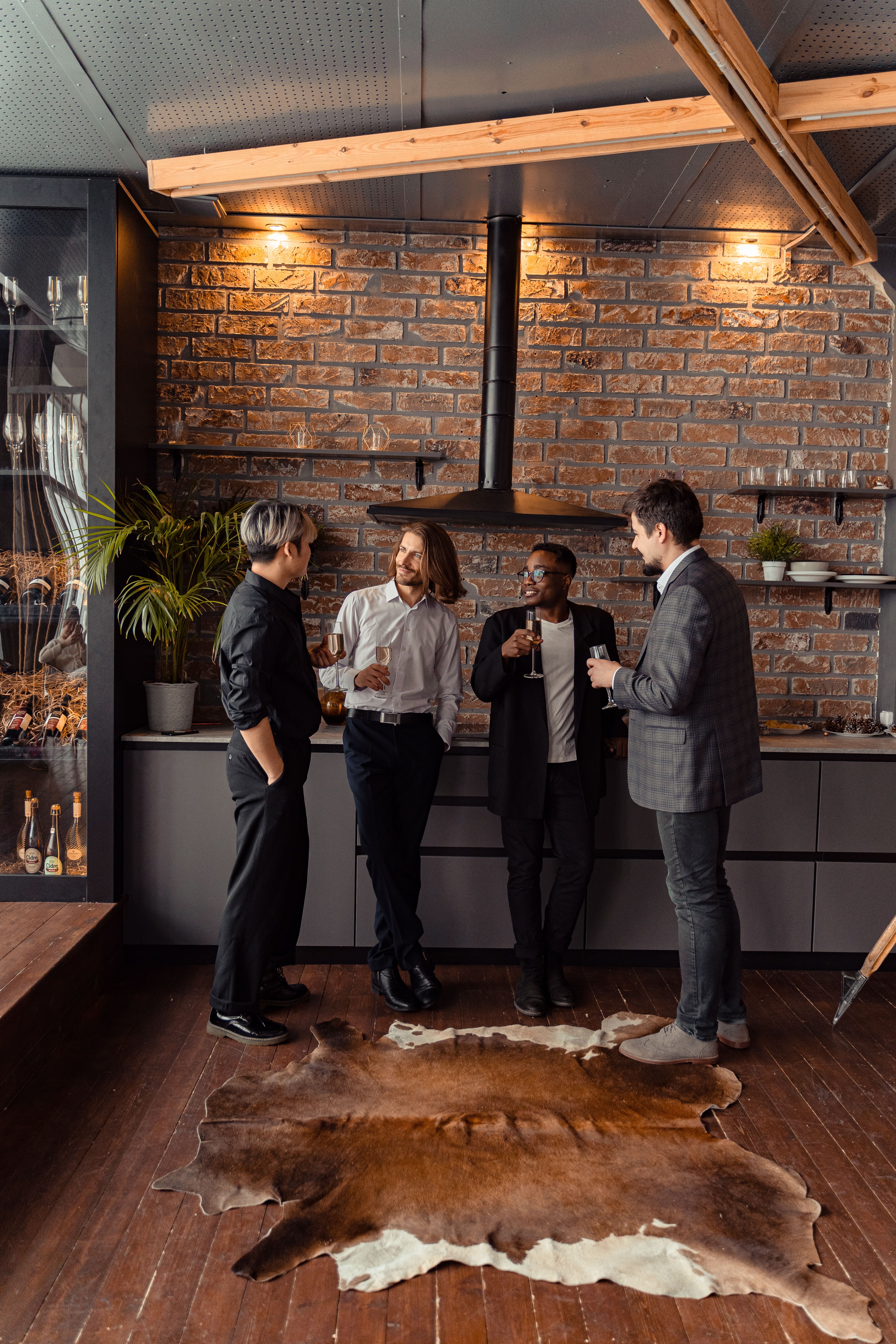 Friends Having a Conversation · Free Stock Photo